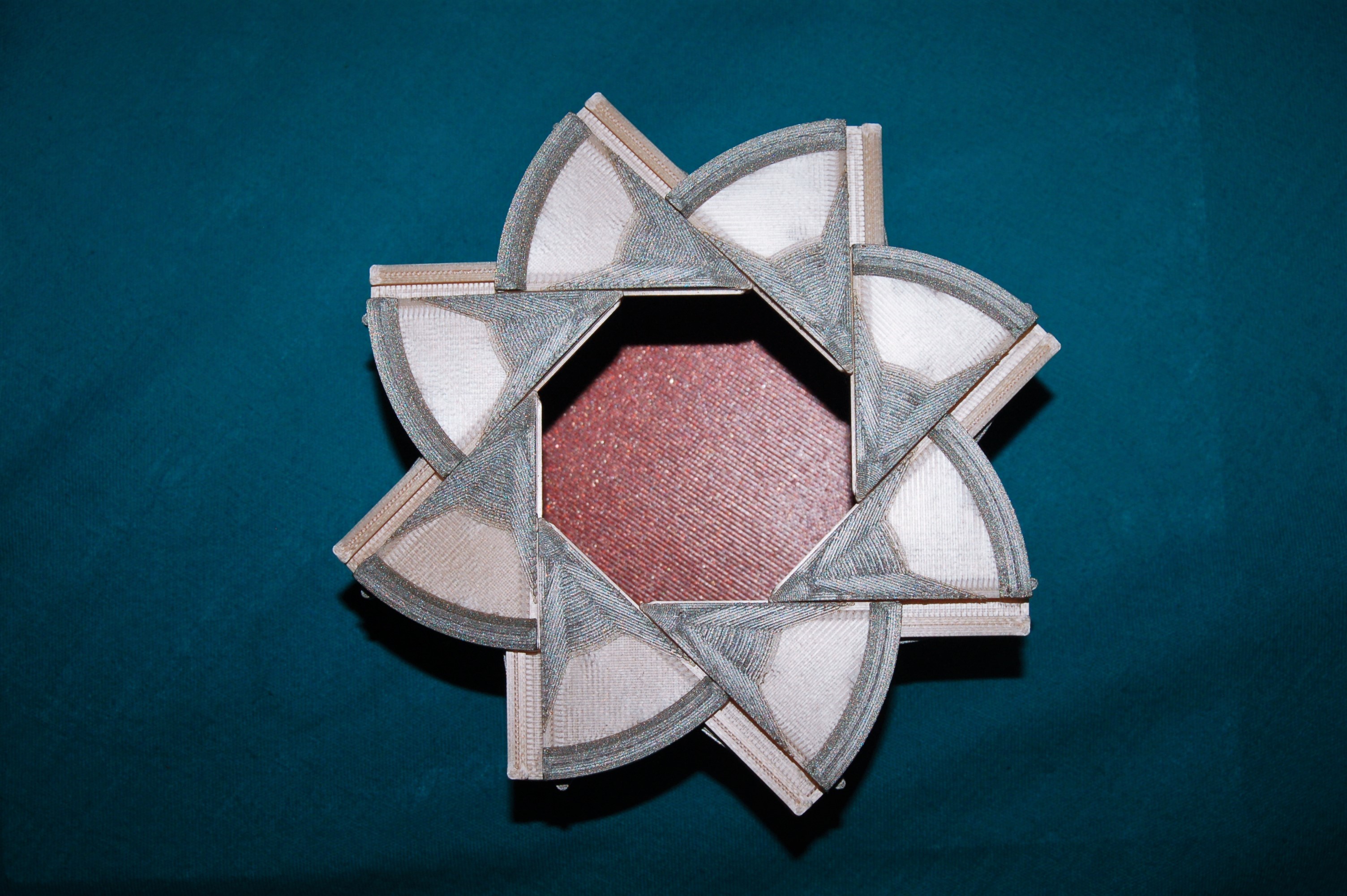 Aperture Iris Box by Brien Allison | Download free STL model ...