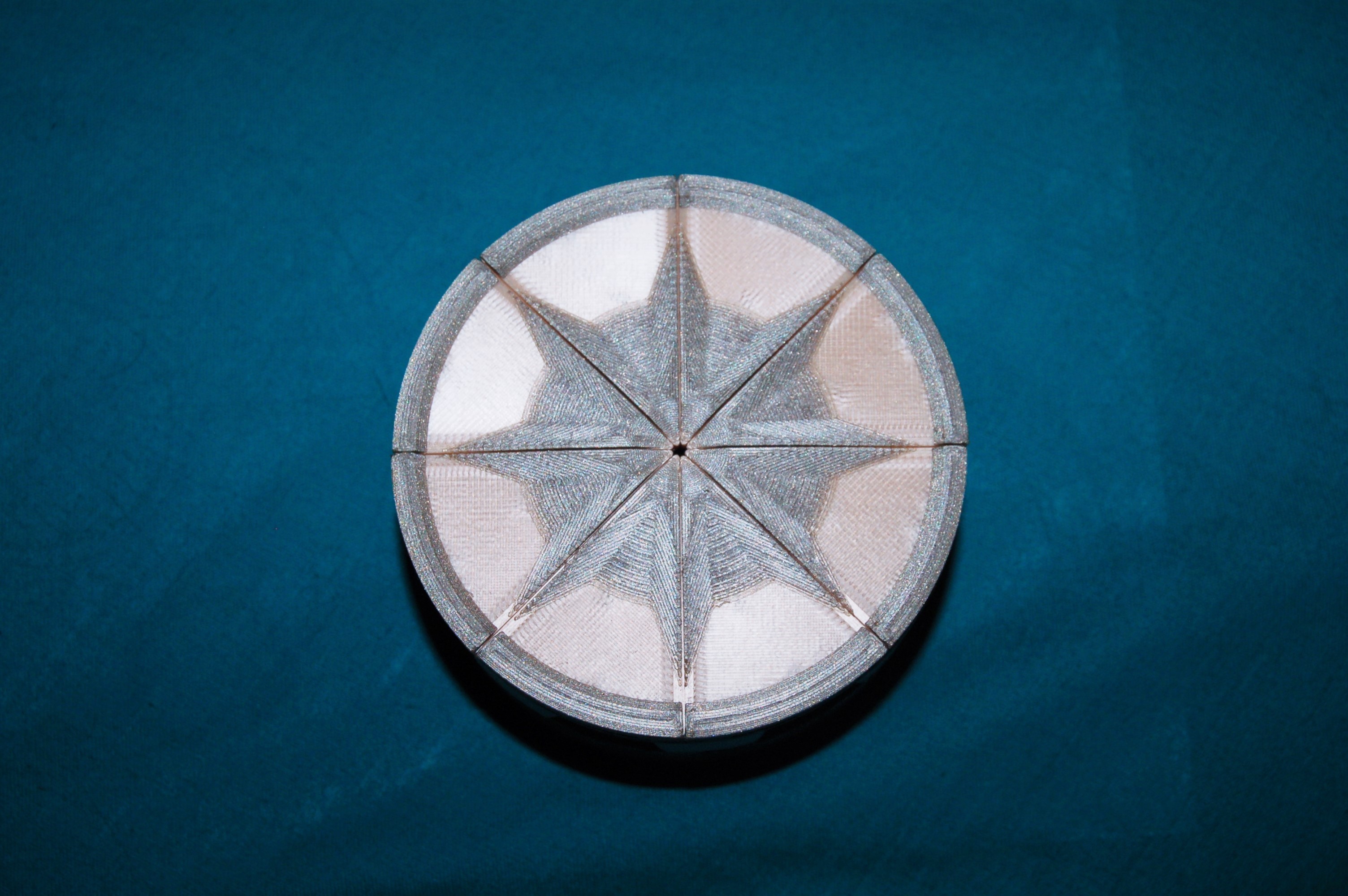 Aperture Iris Box by Brien Allison | Download free STL model ...