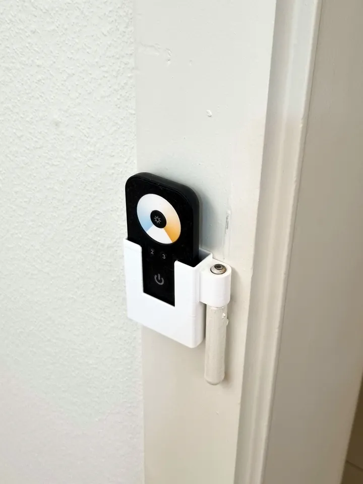 Remote holder for door hinge by MatMake | Download free STL model ...