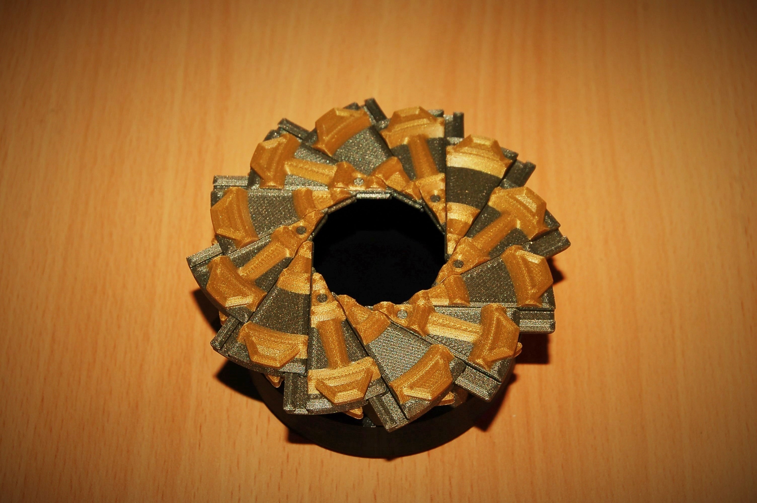 Gear Lid - 12 Leaf Aperture Iris Box by Brien Allison | Download free ...