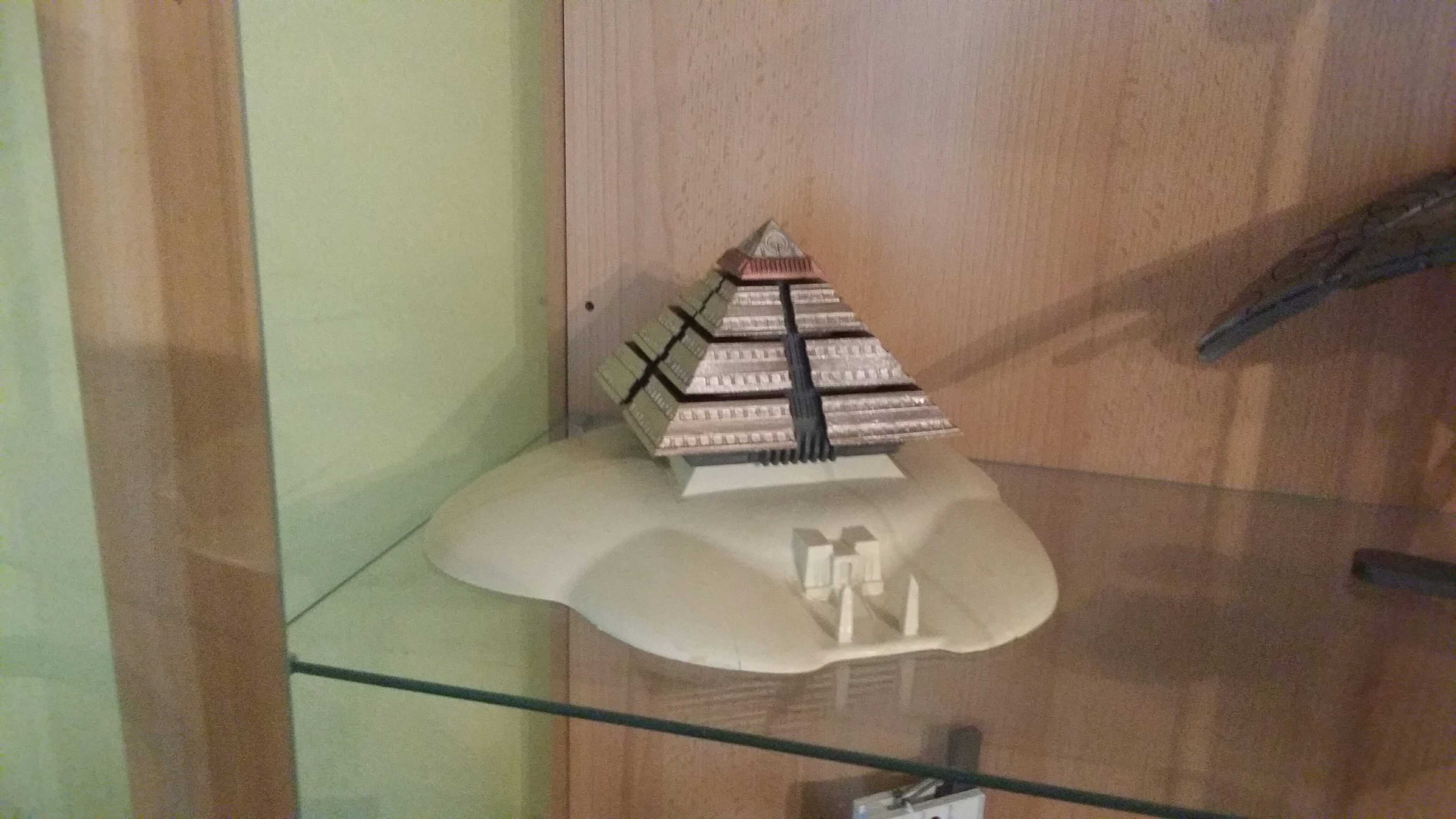 Pyramid Ship from the Star Gate od autora Martin | Stáhněte si zdarma ...