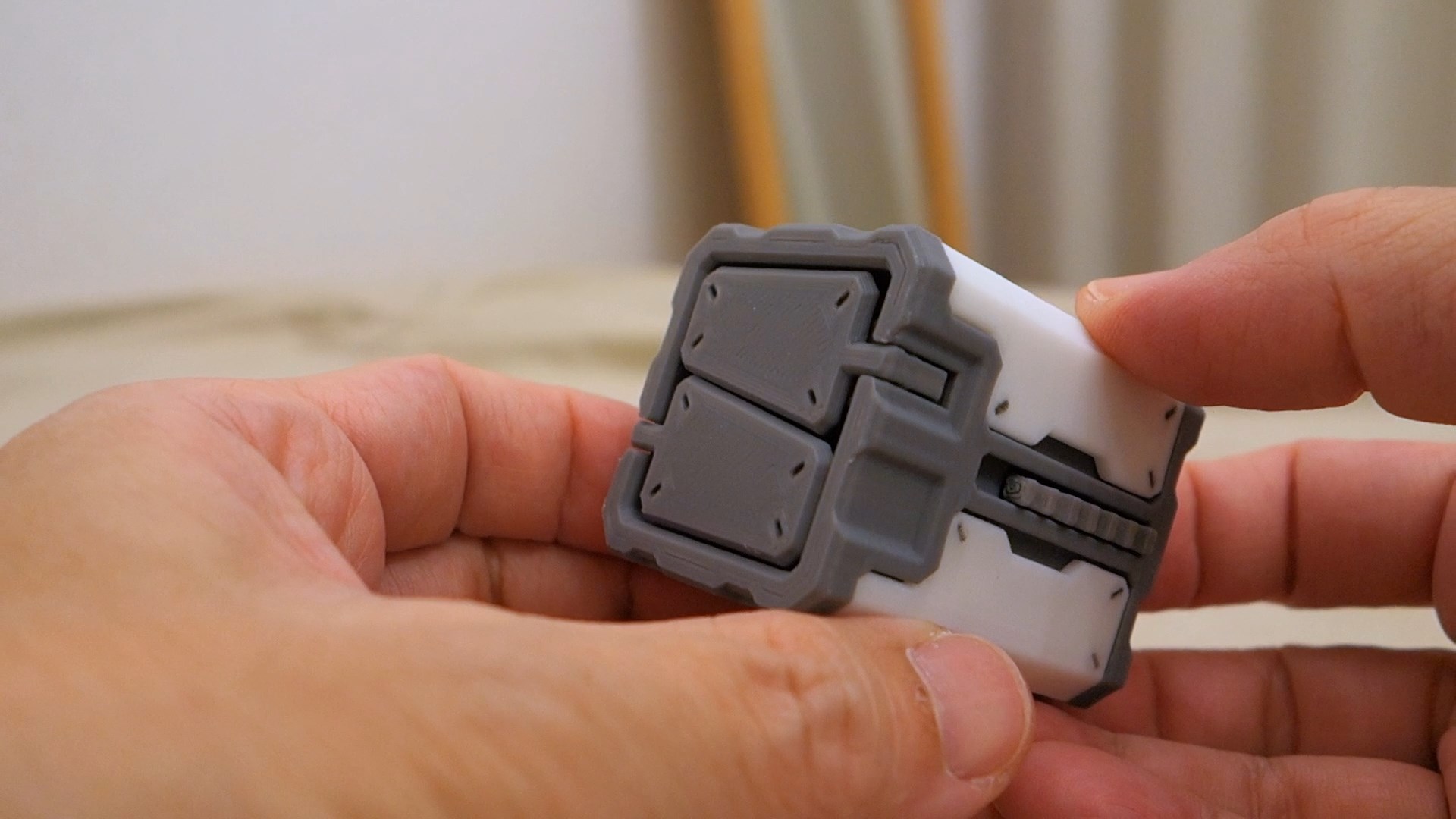 Missile Pod-style Battery Holder AA/AAA /2Hatch Type by and CRAFT 3D ...