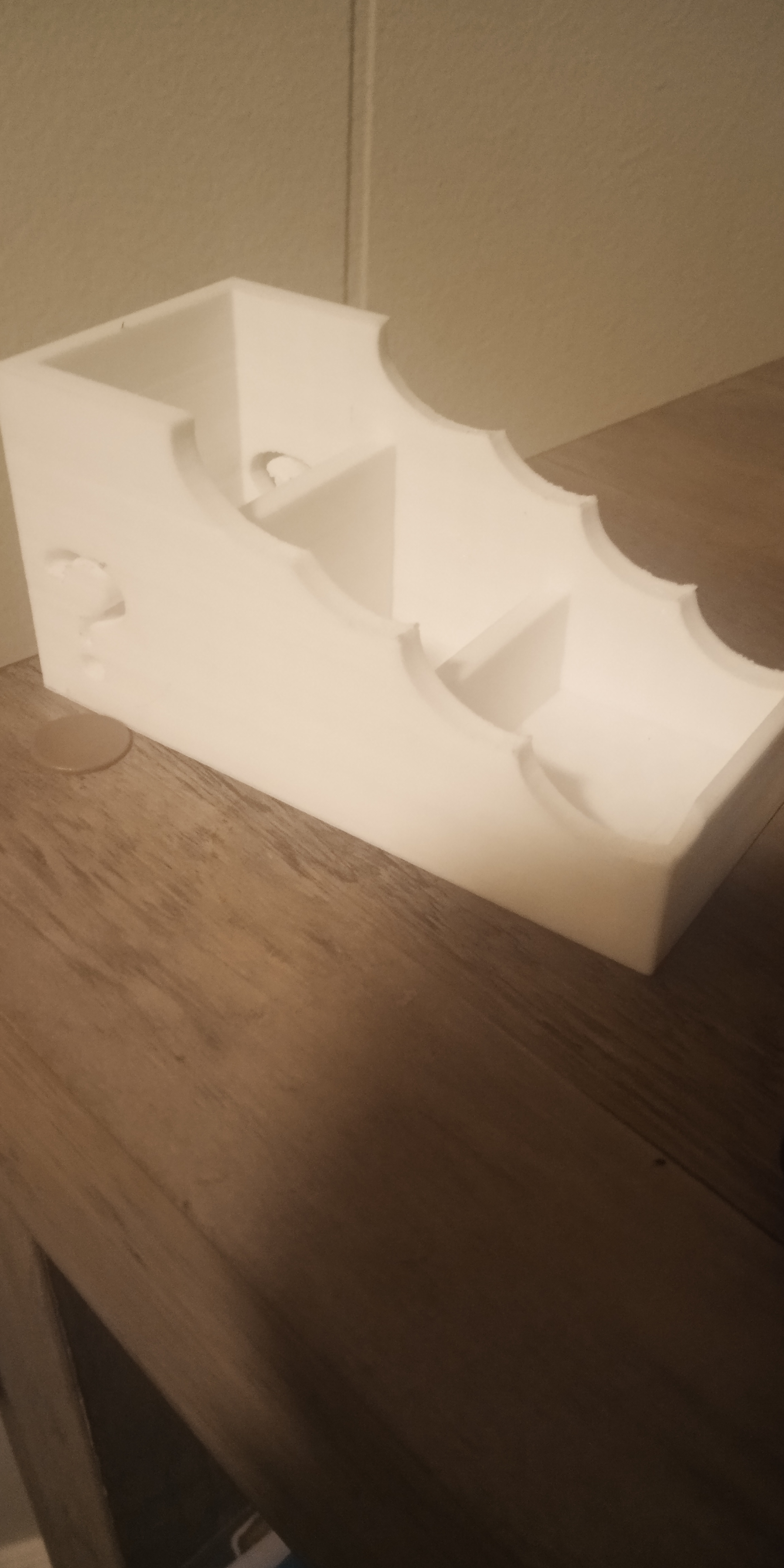 Remote and change holder by Mr.3D | Download free STL model ...