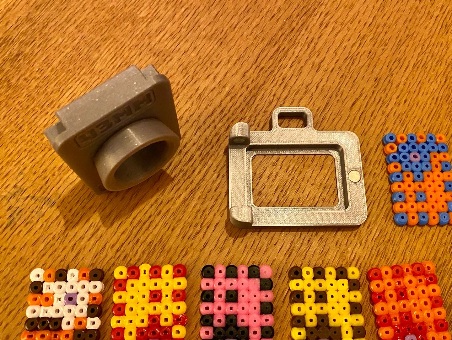 Perler/ Hama bead camera by Silfer | Download free STL model ...
