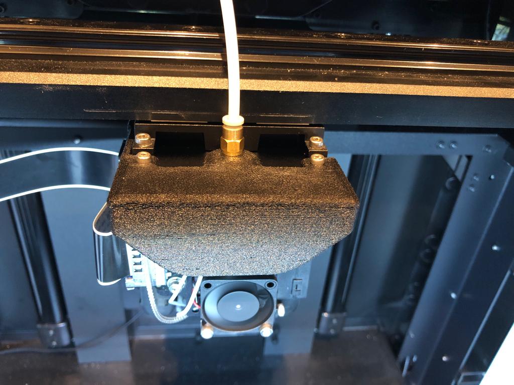 Qidi tech X-CF pro extruder cover by Alex V | Download free STL model ...