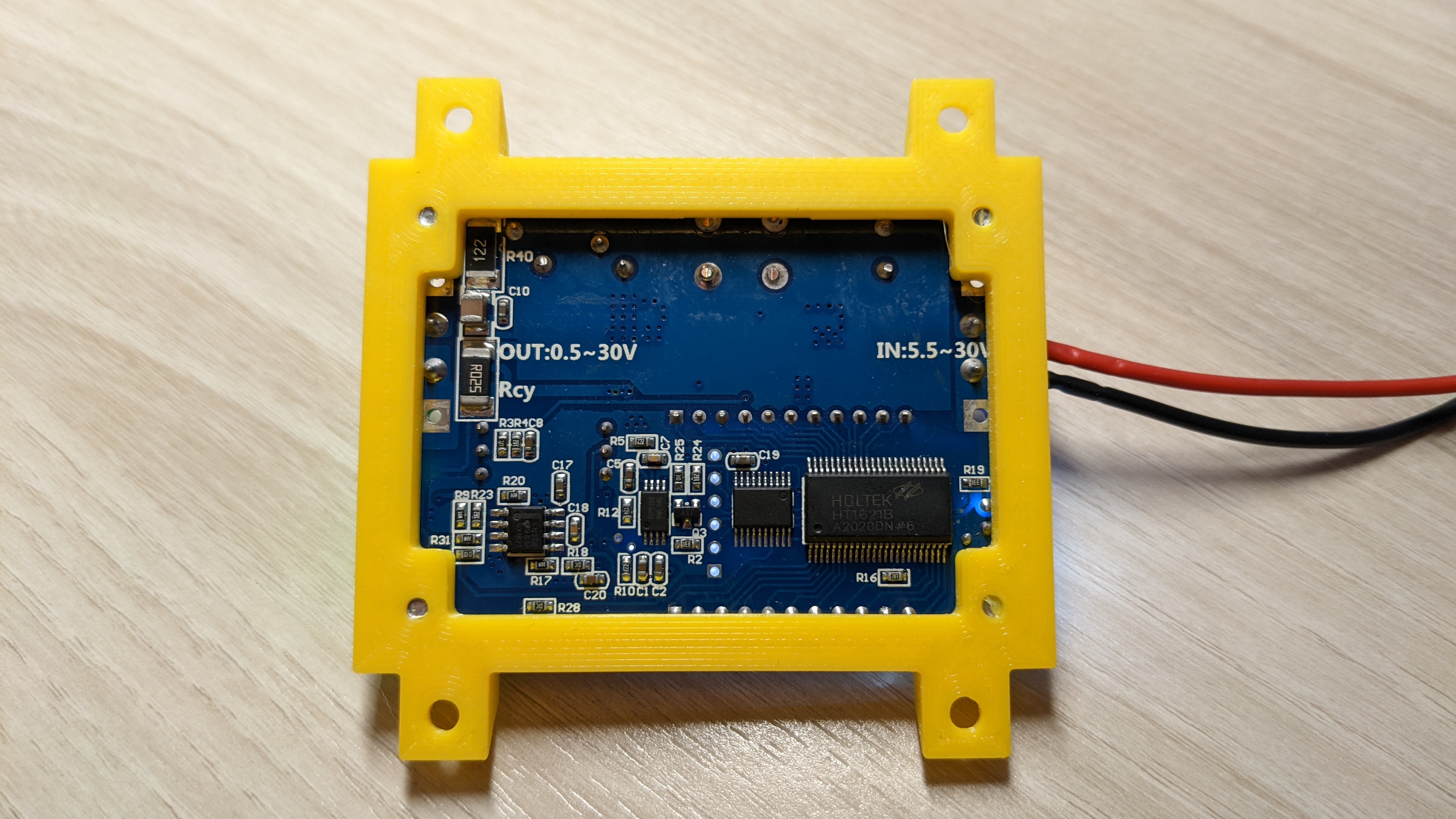 Halterung für DC-DC Converter Up/Down by MikiHF3D | Download free STL ...