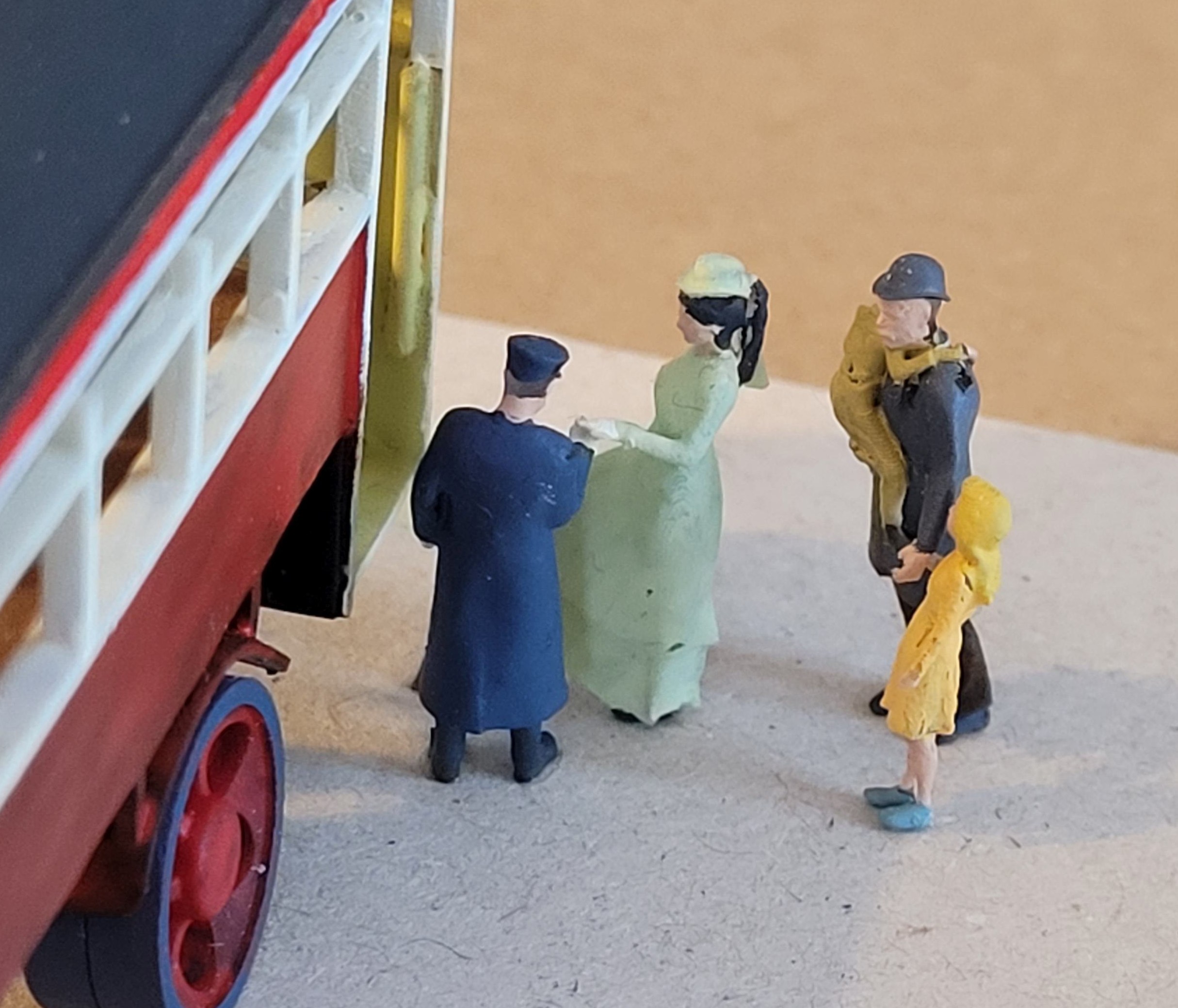 Passengers for steam bus by Slanjonok | Download free STL model ...