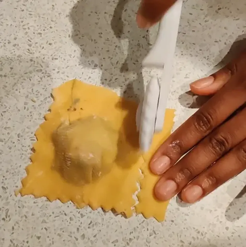 Ravioli cutter - print in place by shmink | Download free STL model ...