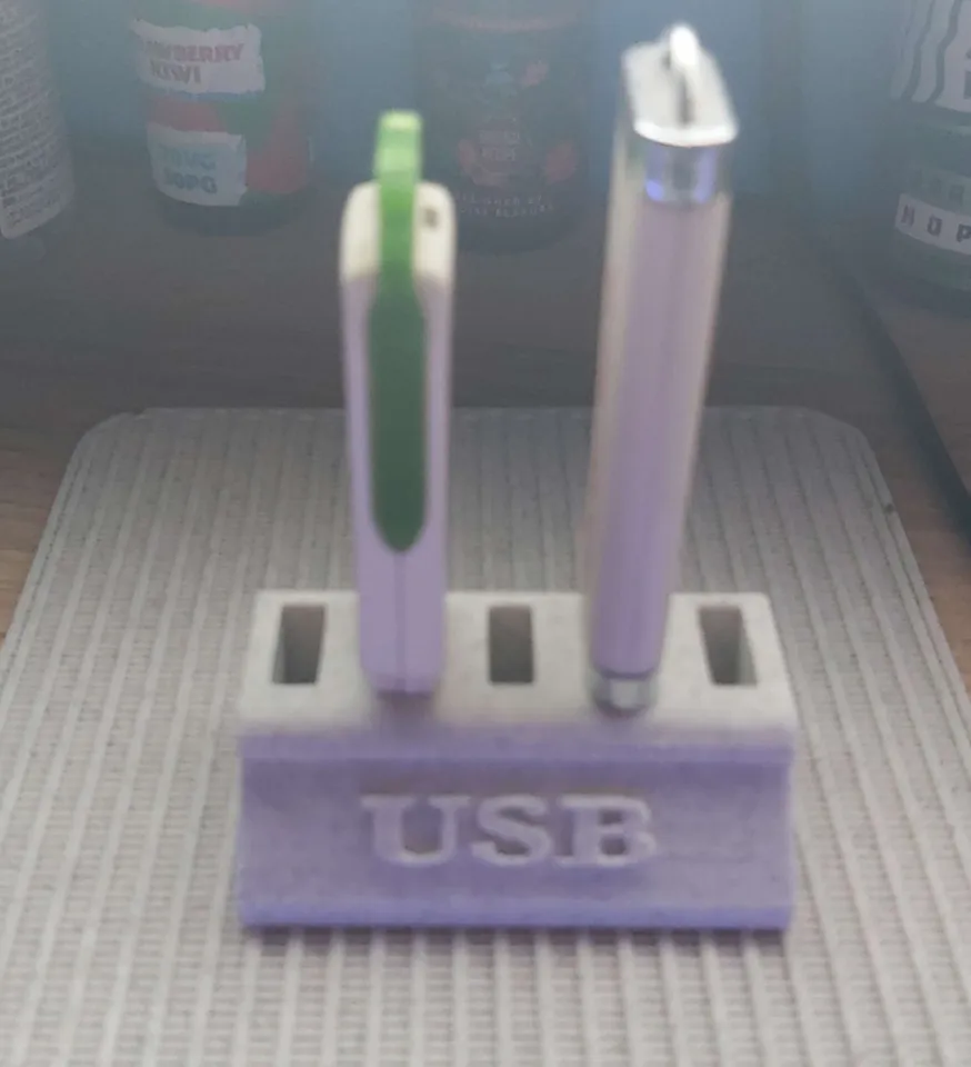 USB - holder by Baaalzy | Download free STL model | Printables.com