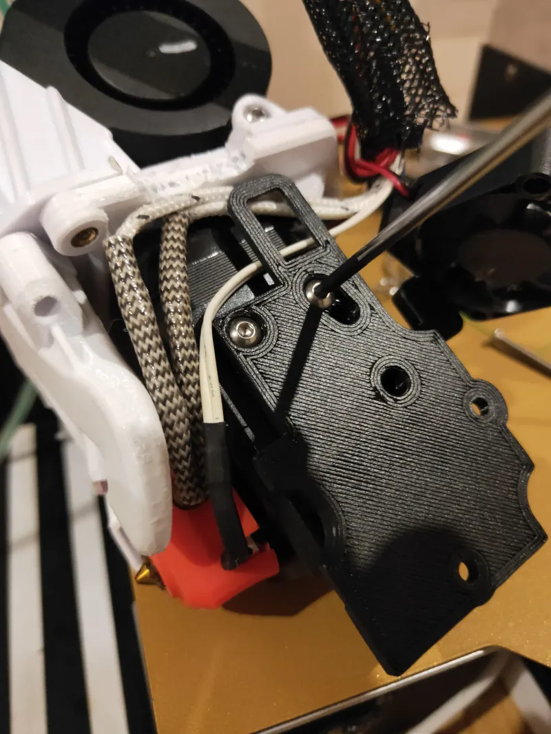 Extra Thin BIQU H2 Mount (MAD Compatible) - Ender 3 by PJ R | Download ...