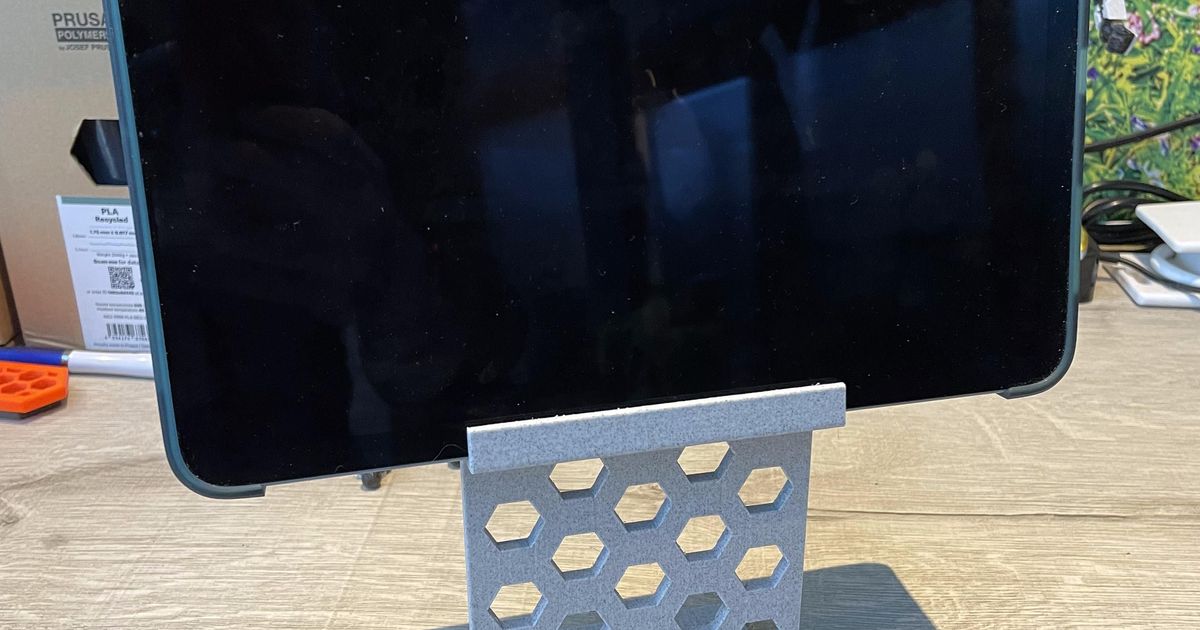 High standing tablet/smartphone holder, printable on a MINI+ by ...