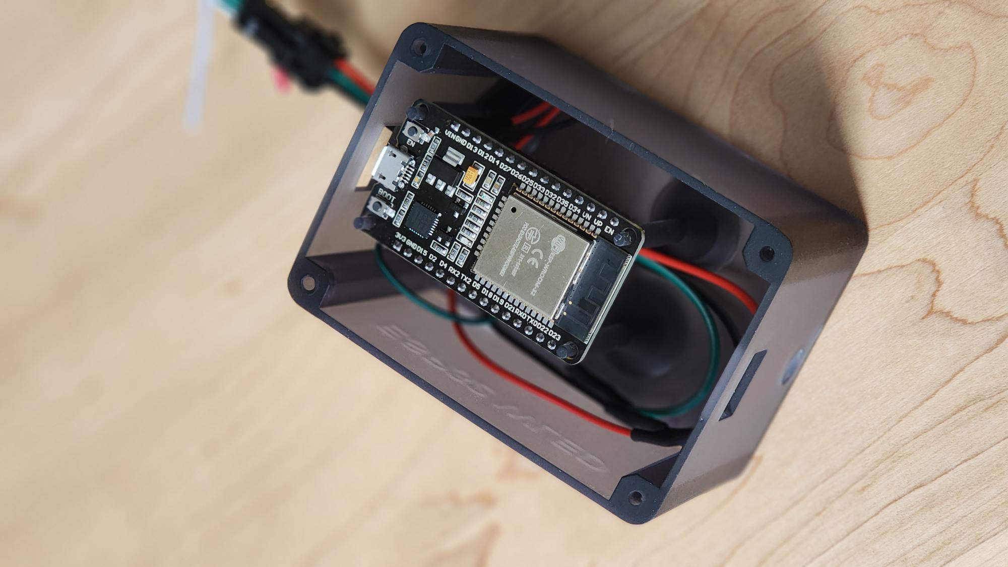 Roomy ESP32 Enclosures by espn8-theocho | Download free STL model ...