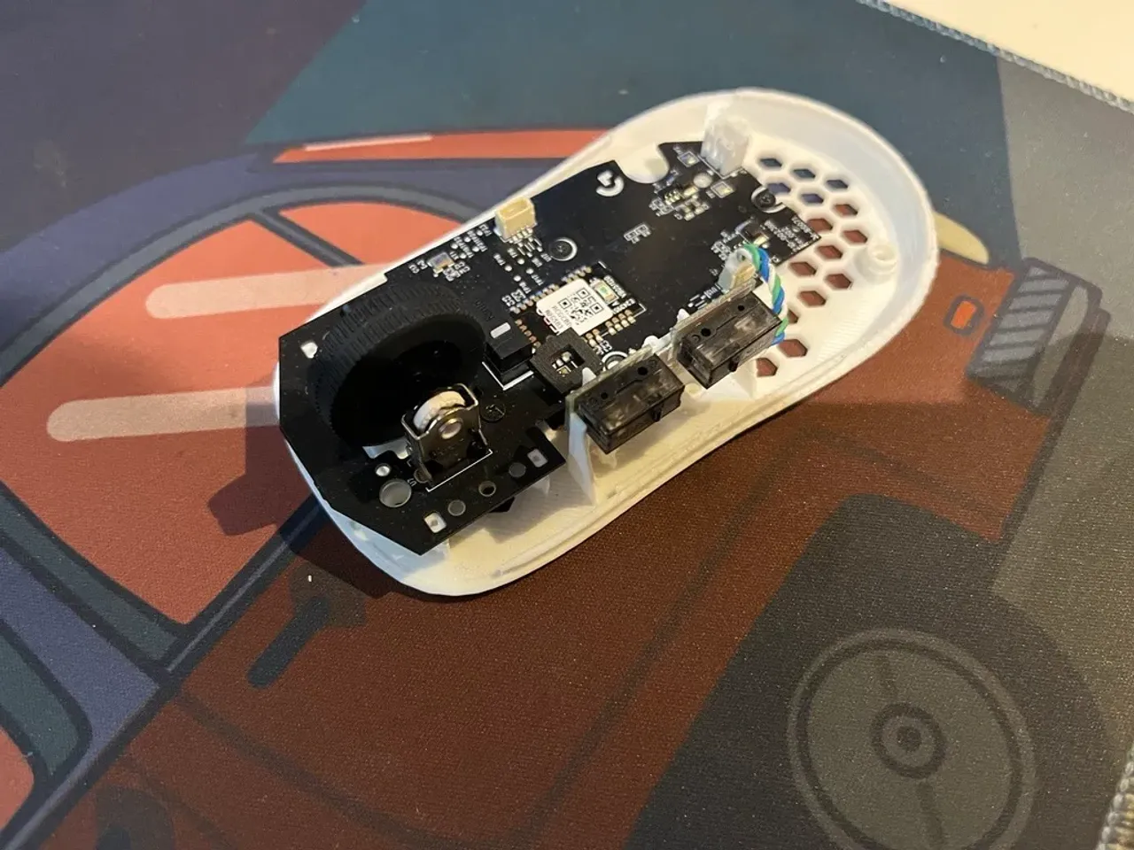 G305 to GPRO Lower Base Remix by Biterror | Download free STL model ...