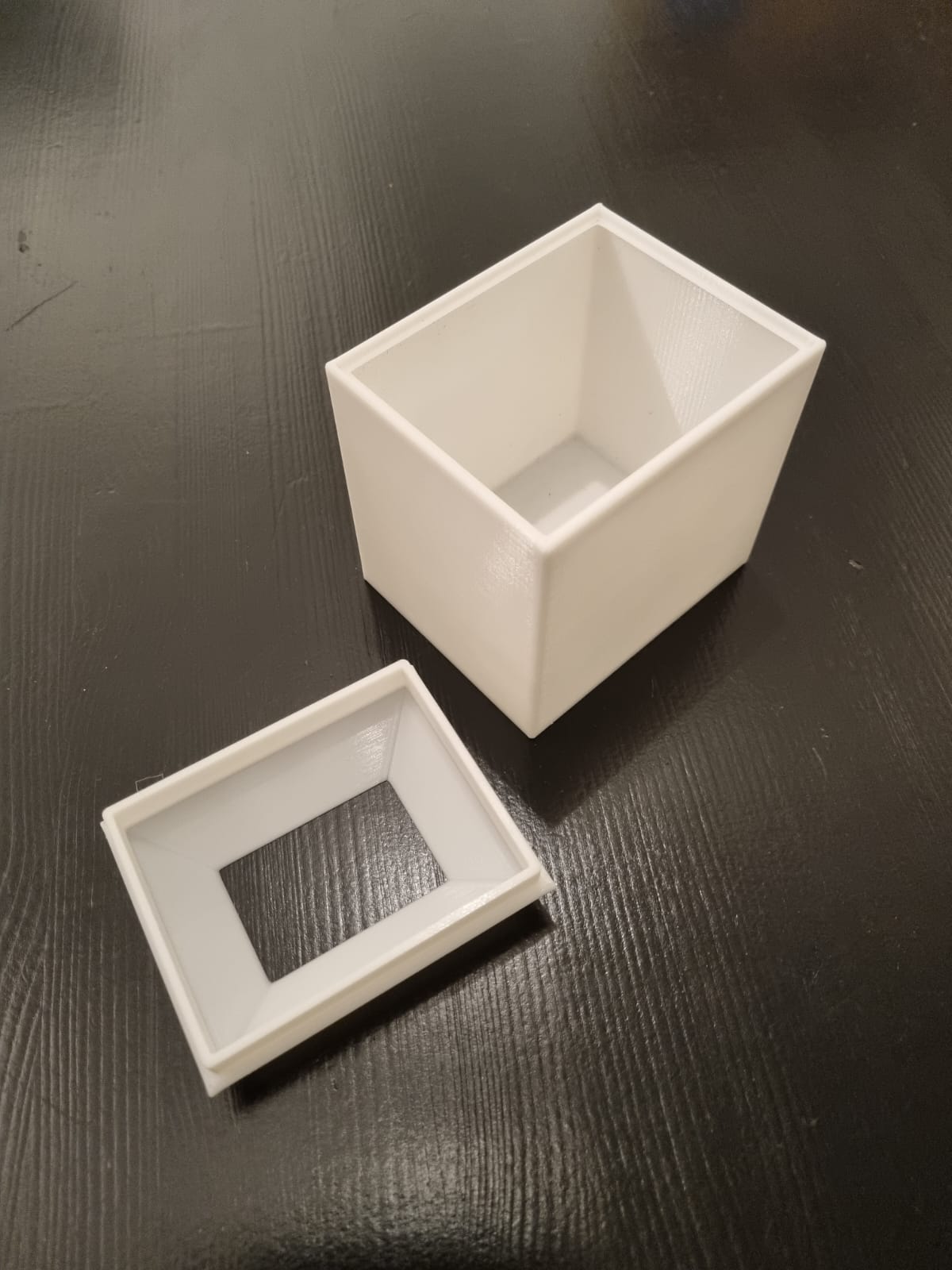 table trash can by Salakin | Download free STL model | Printables.com