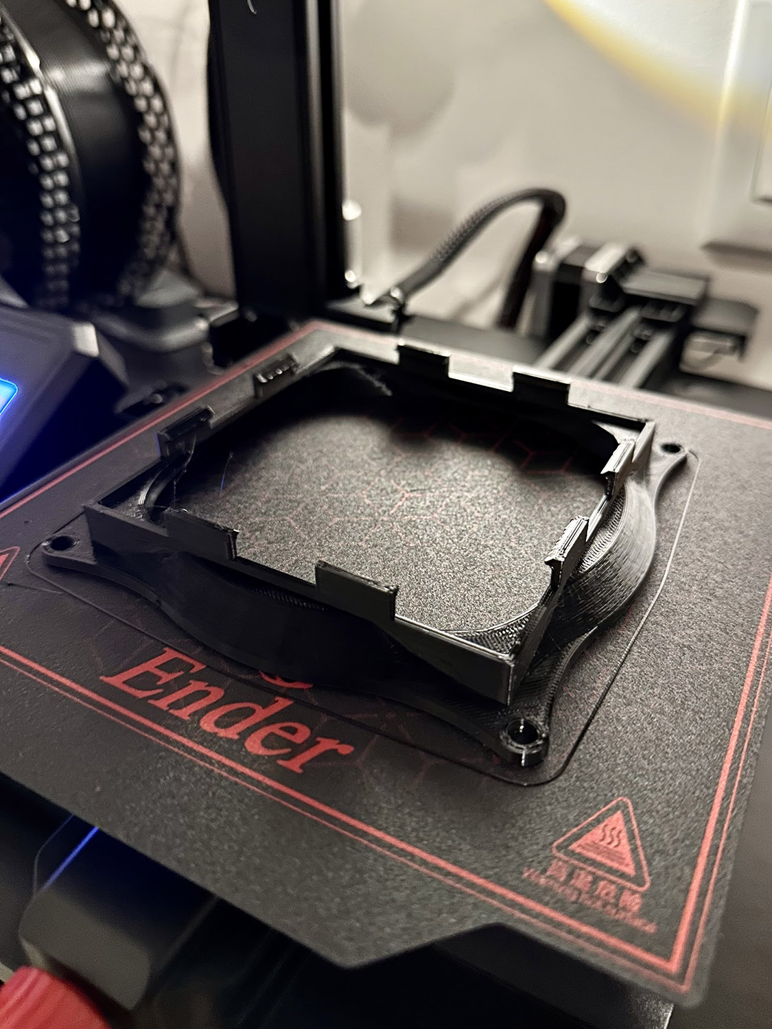 AMD Wraith Prism 120mm Fan Adapter by dmushail | Download free STL ...