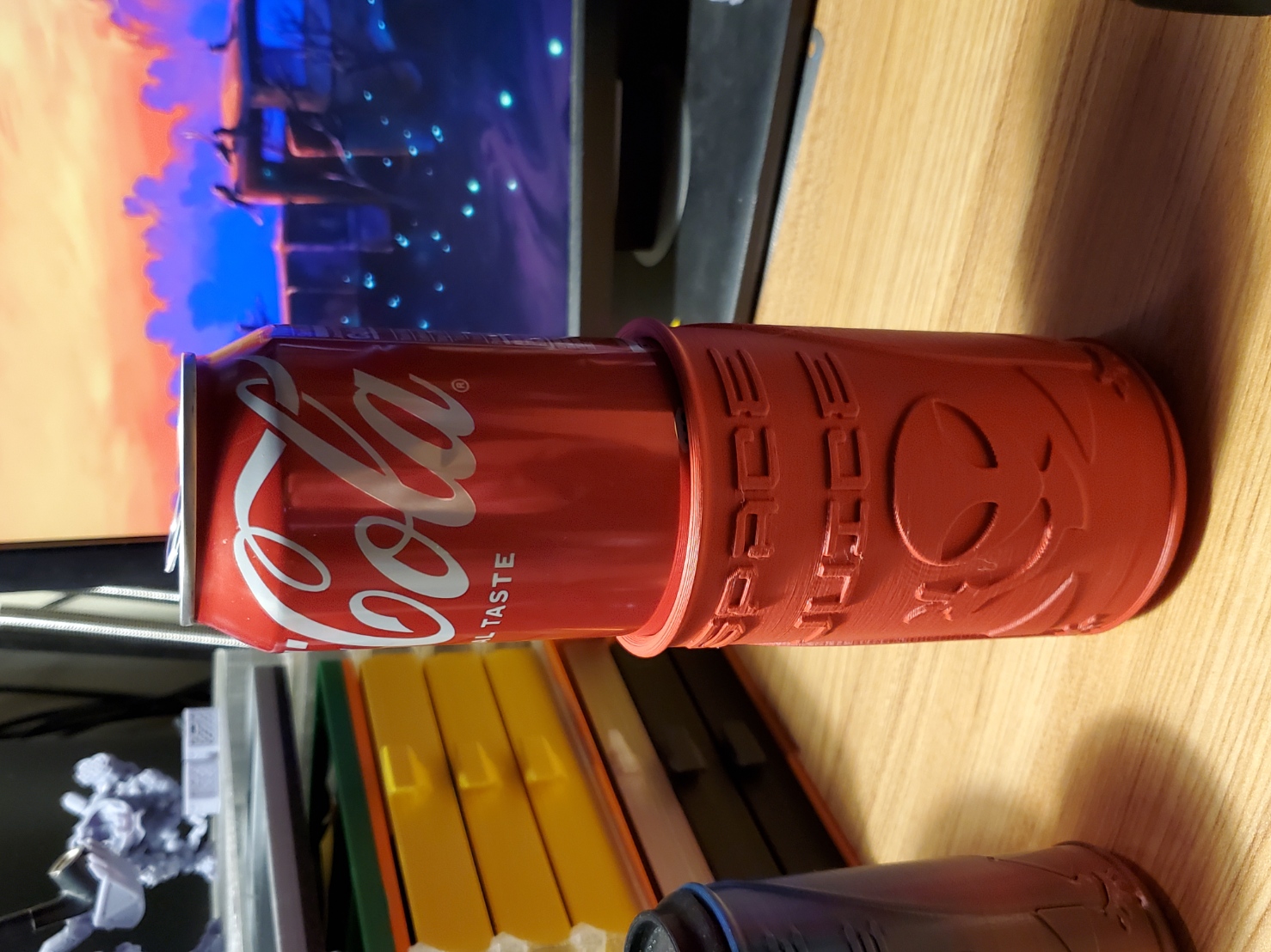 Space Juice Drink Holder by KeyboardCrawlin | Download free STL model ...
