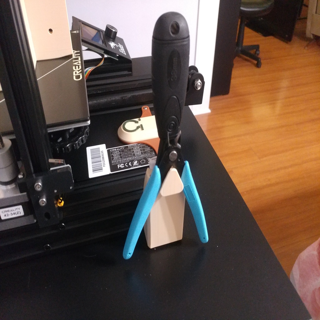 Minimal left-mounted tool holder for the Ender 3 by Blaise | Download ...