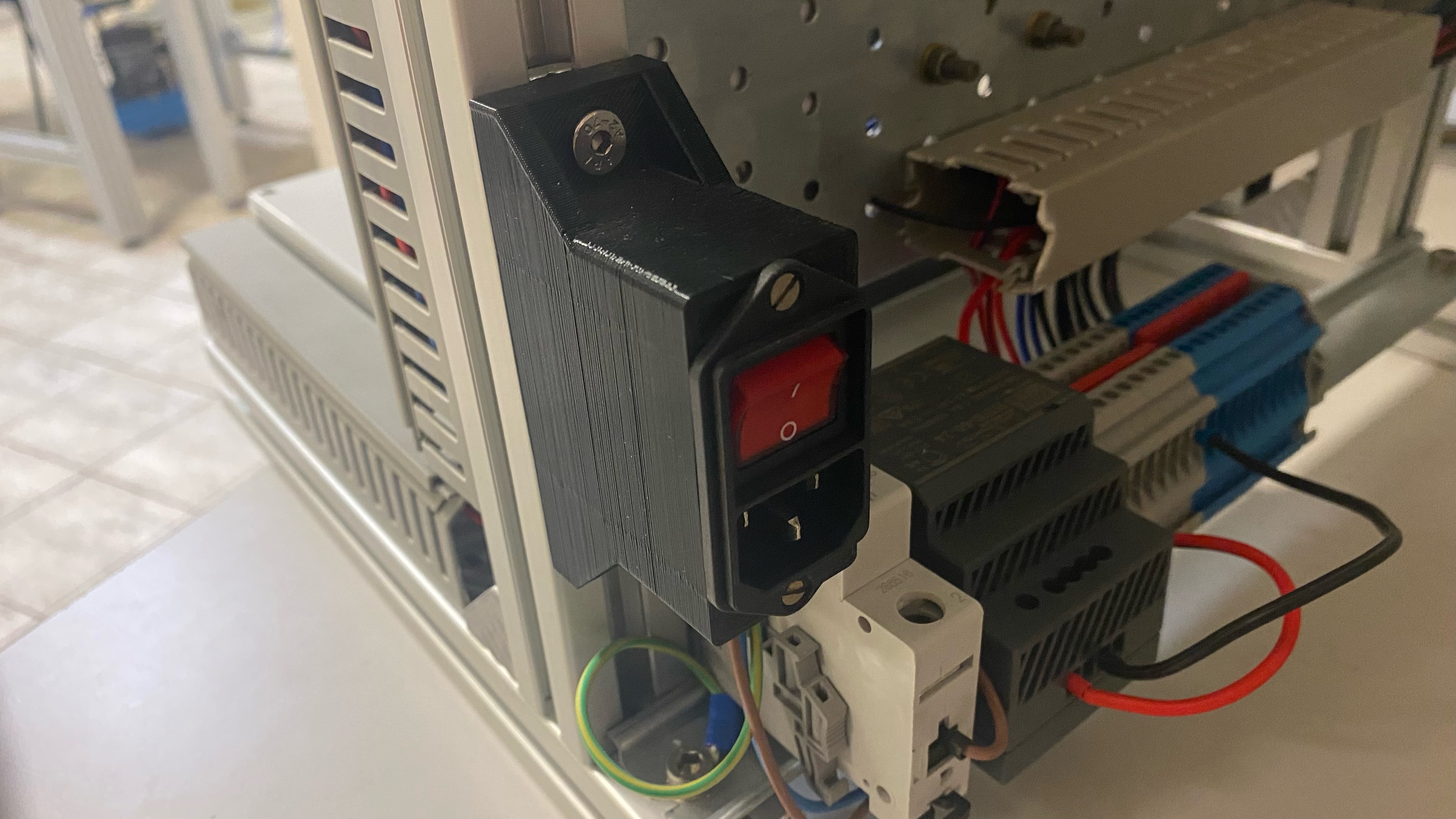 Box for rocker switch by Prusak2022 | Download free STL model ...