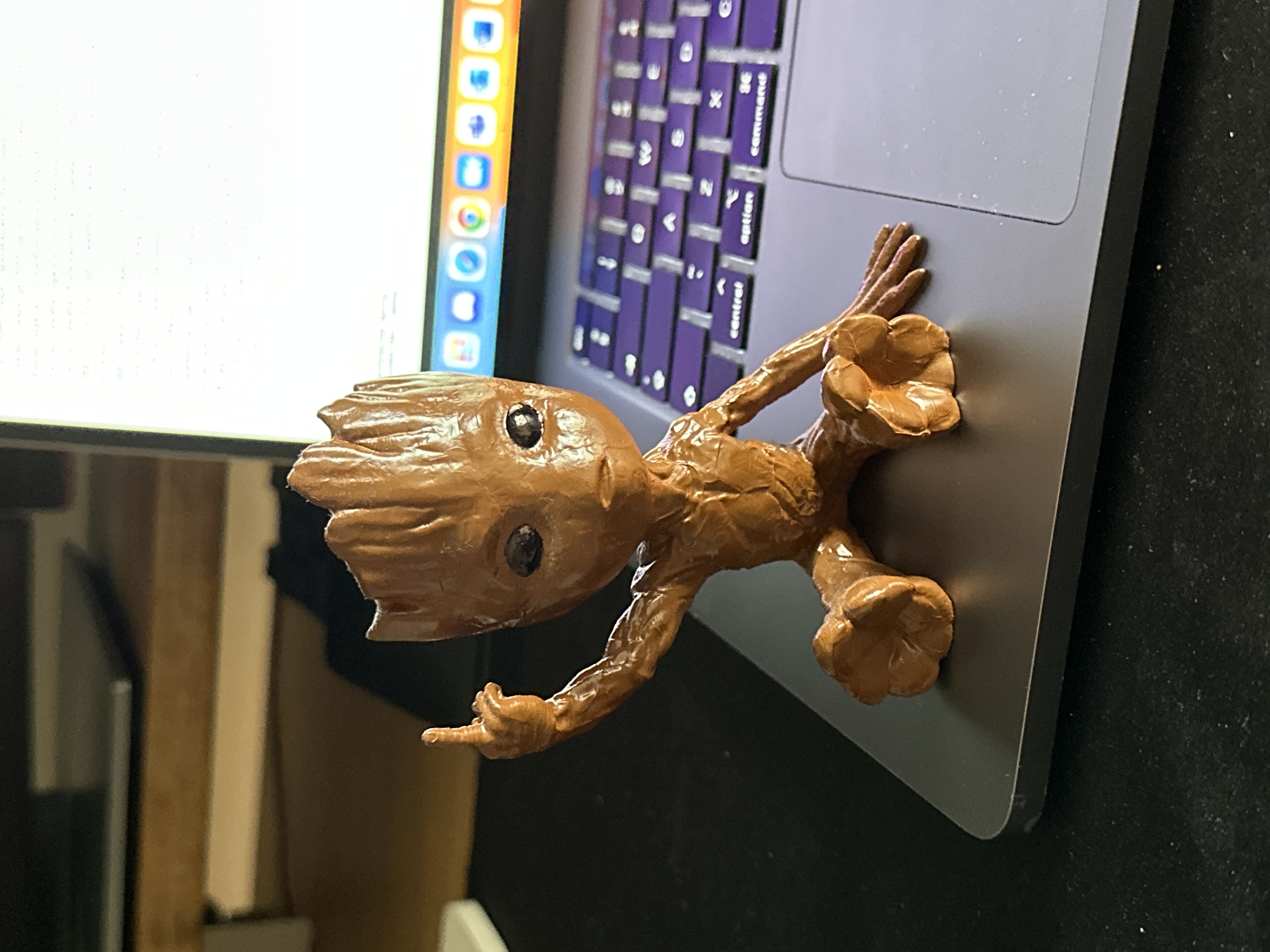 Baby Groot Middle Finger Planter V2 by ifon | Download free STL model ...