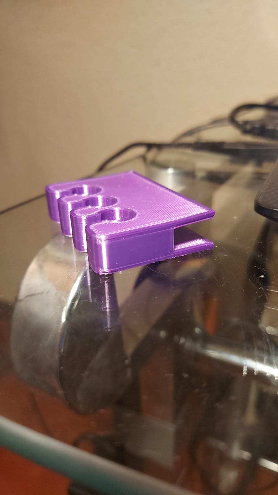 Clamp USB hanger by FerrumMonkey | Download free STL model | Printables.com