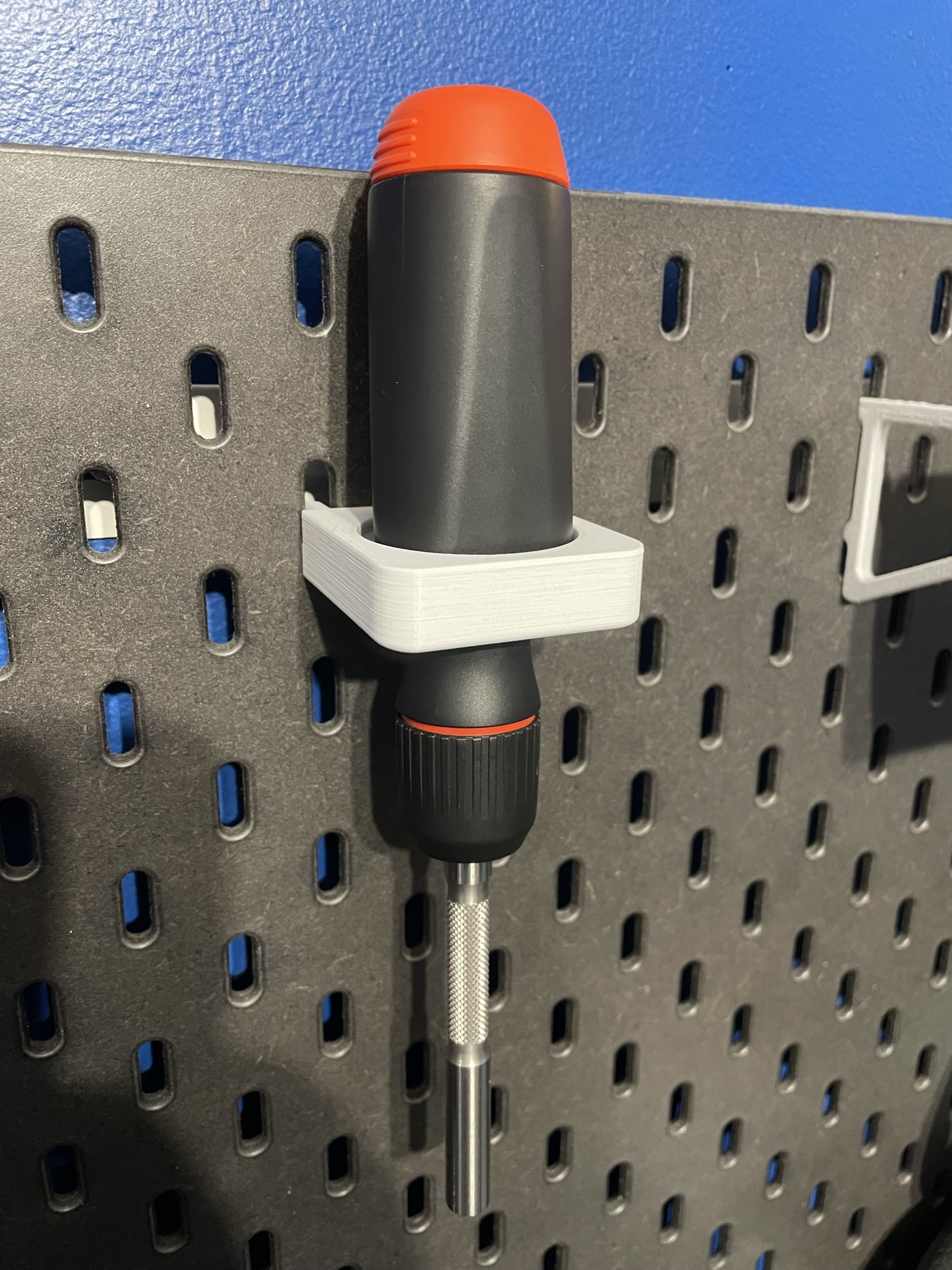 LTT Screwdriver Skadis Hanger by Eltord | Download free STL model ...