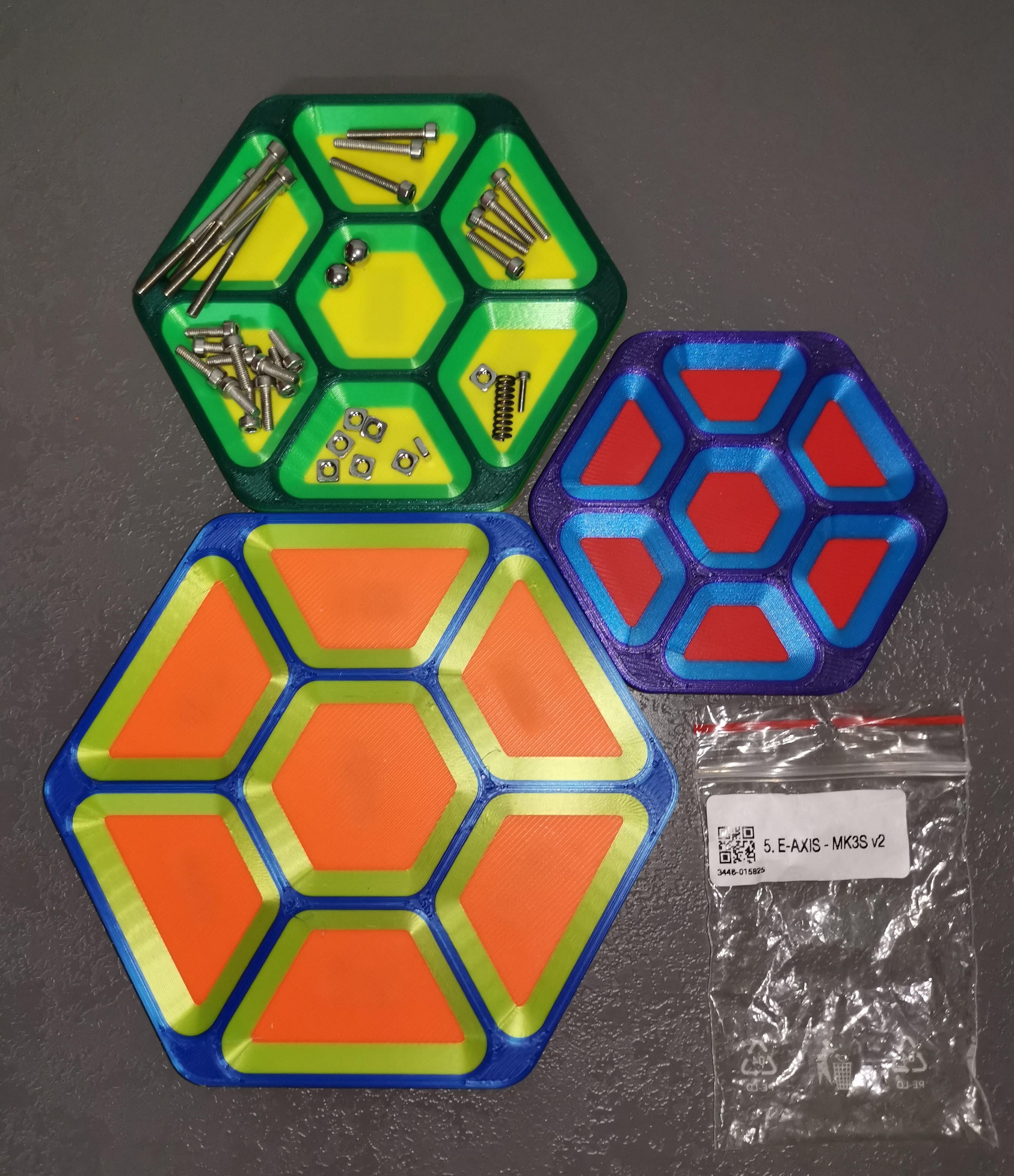 Hexagon sorter trays by Mike Loibl | Download free STL model ...