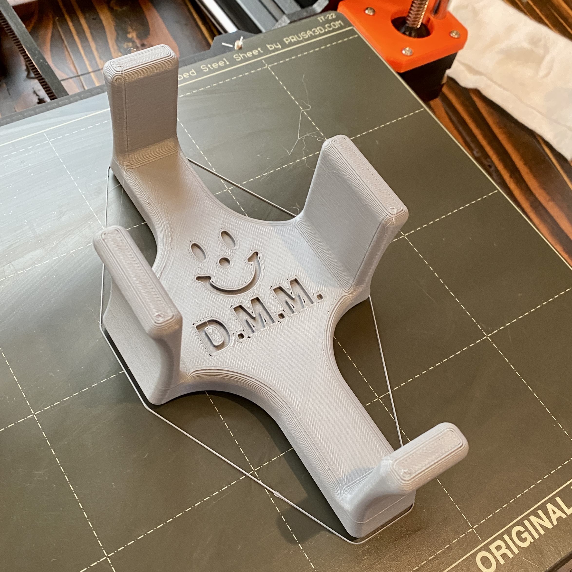 DMM Holder, Digital Multi Meter Wall Mount by Yomomma76 | Download free ... DMM Holder, Digital Multi Meter Wall Mount by Yomomma76 | Download free ...