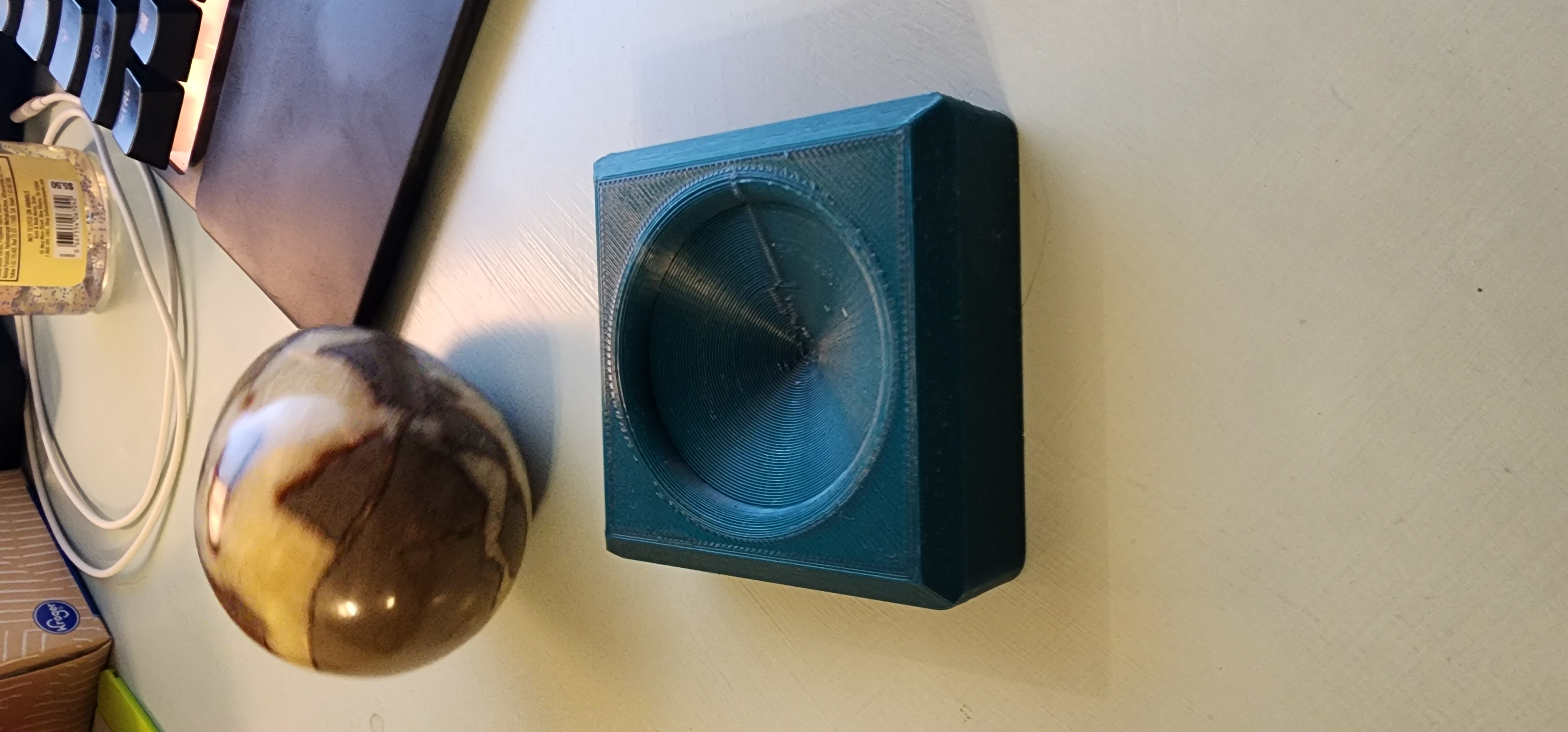 Sphere stand by Defiant_one | Download free STL model | Printables.com