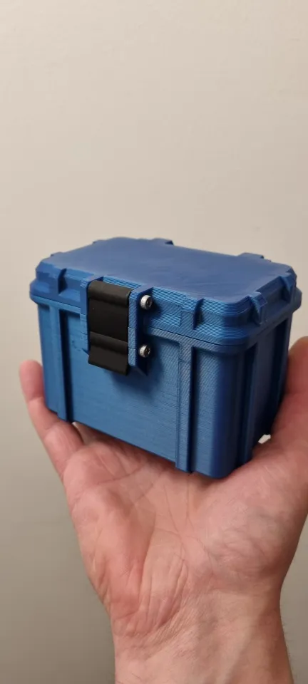 18650 Rugged case with added hinge clearance by p3numbra | Download ...