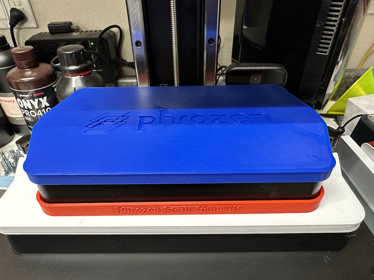 Phrozen Sonic Mini 8K vat trays by Zwoop | Download free STL model ...