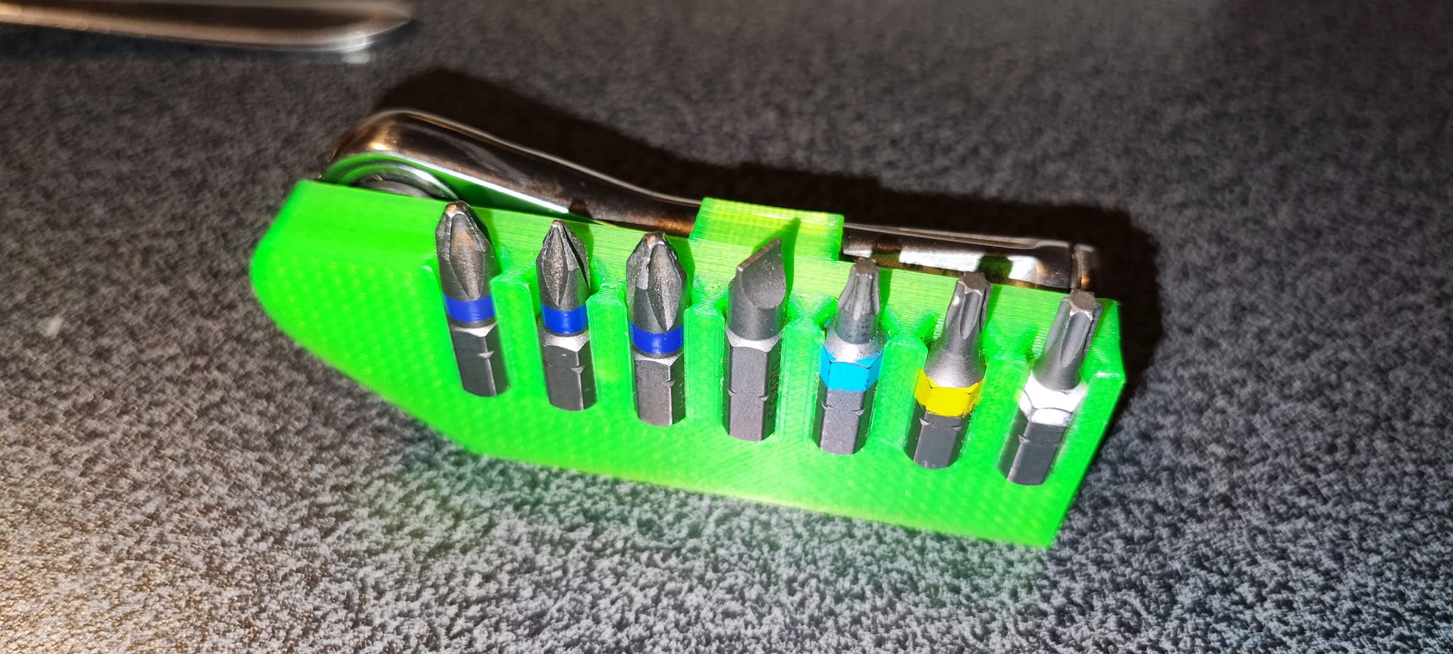 Sabrecut mini ratchet and bits holder by LTworX | Download free STL ...