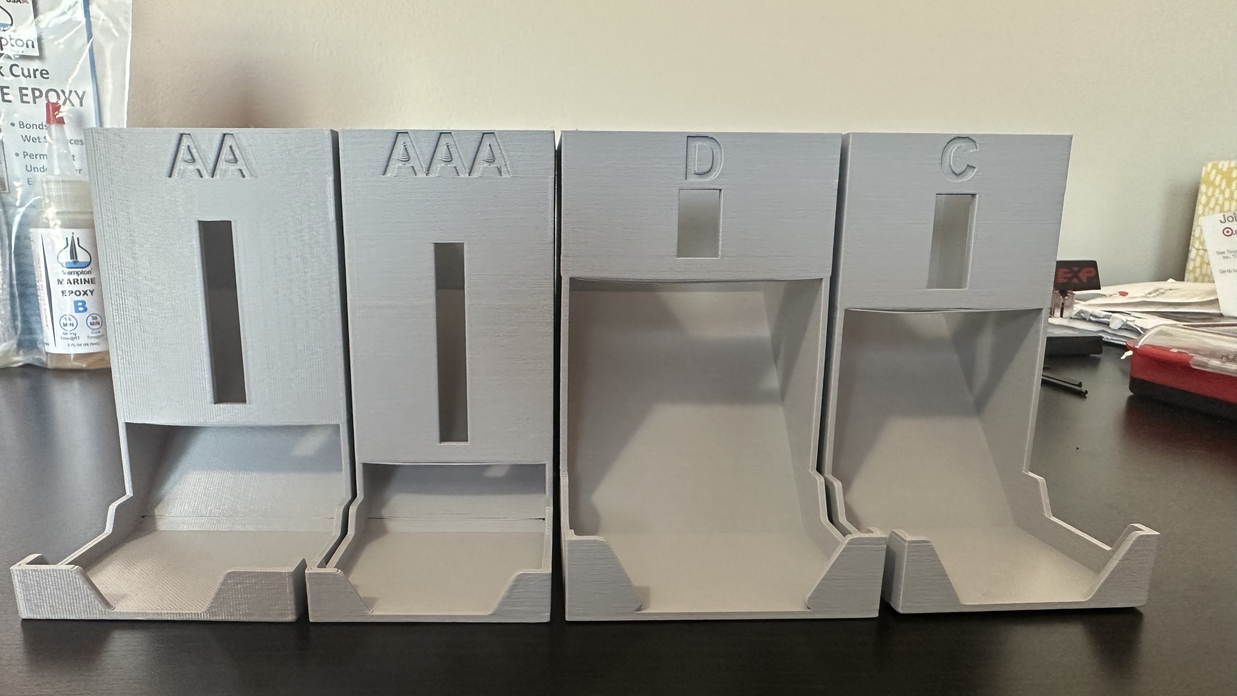 Battery Dispenser - Indiv. w/ Connector by Myzerie | Download free STL ...