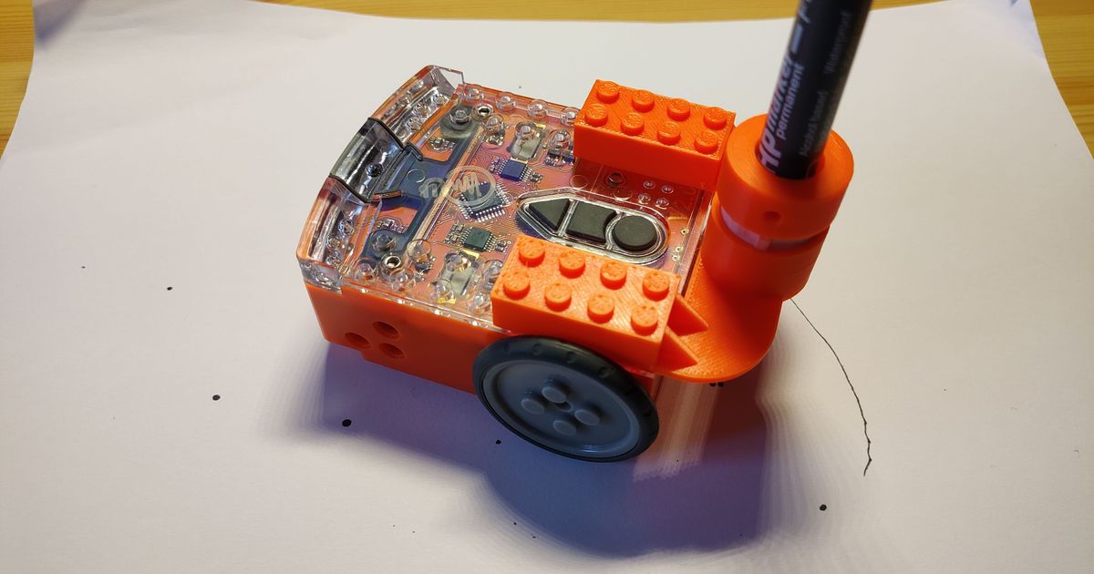 Robot Edison - pen holder by SPŠ el.it, Dobruška - kroužek robotiky ...