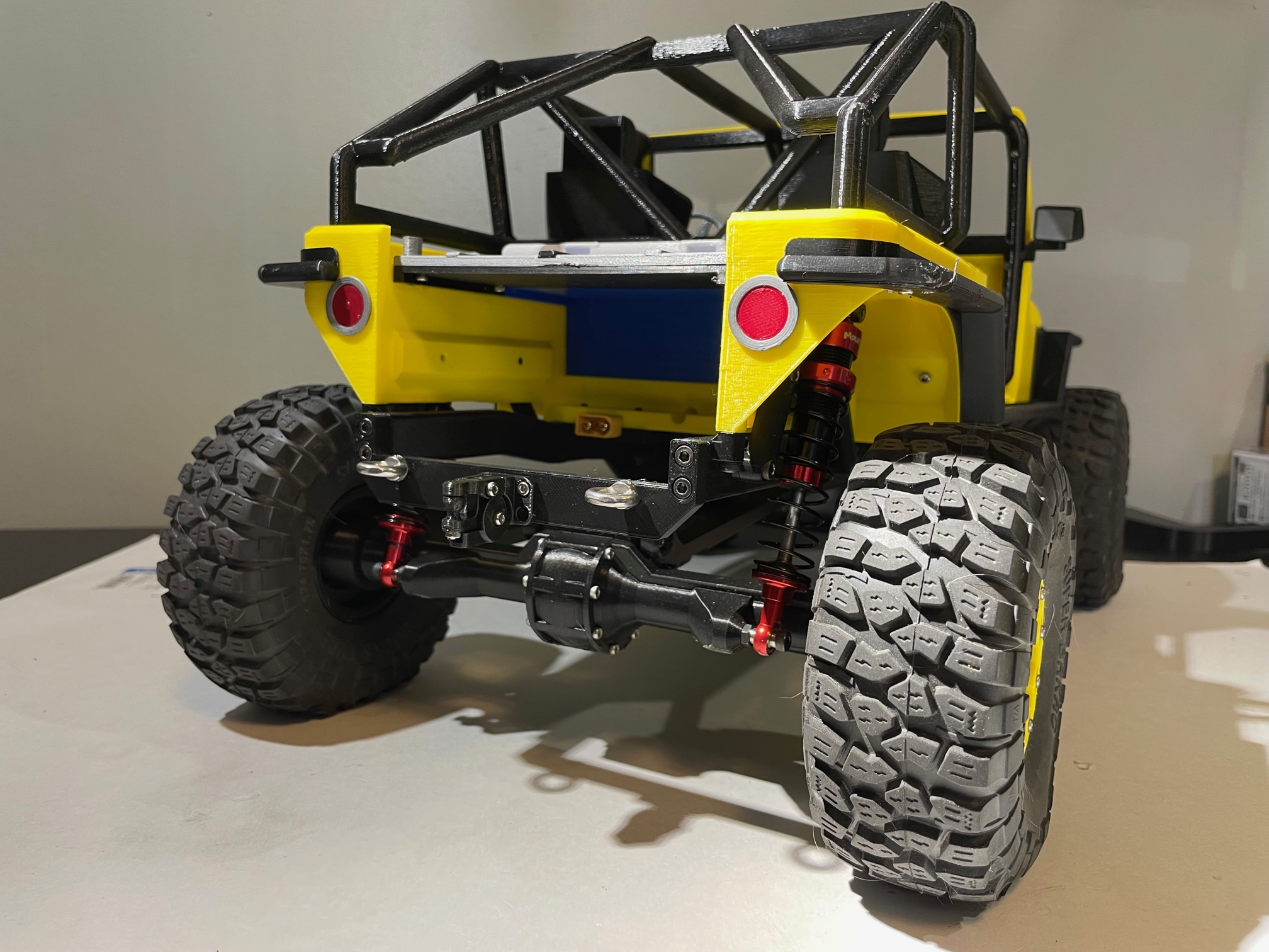 THUMPER 1:8 scale RC Car CJ7 Rock Crawler by BlackCrow (No supports ...