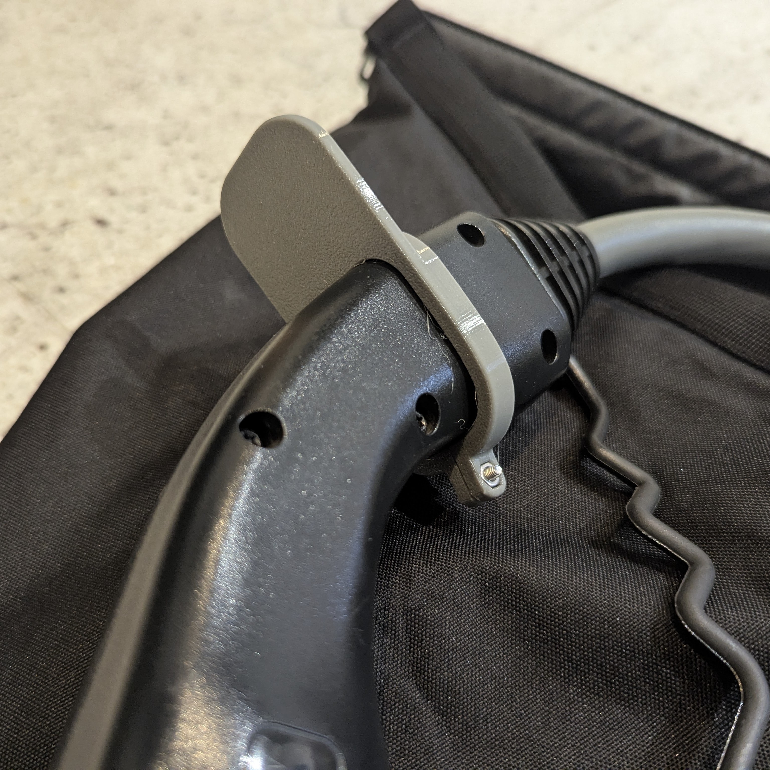 Typ 2 EV Charging Cable Bracket (Typ Mennekes/BMW/Jetty) by Berry00 ...