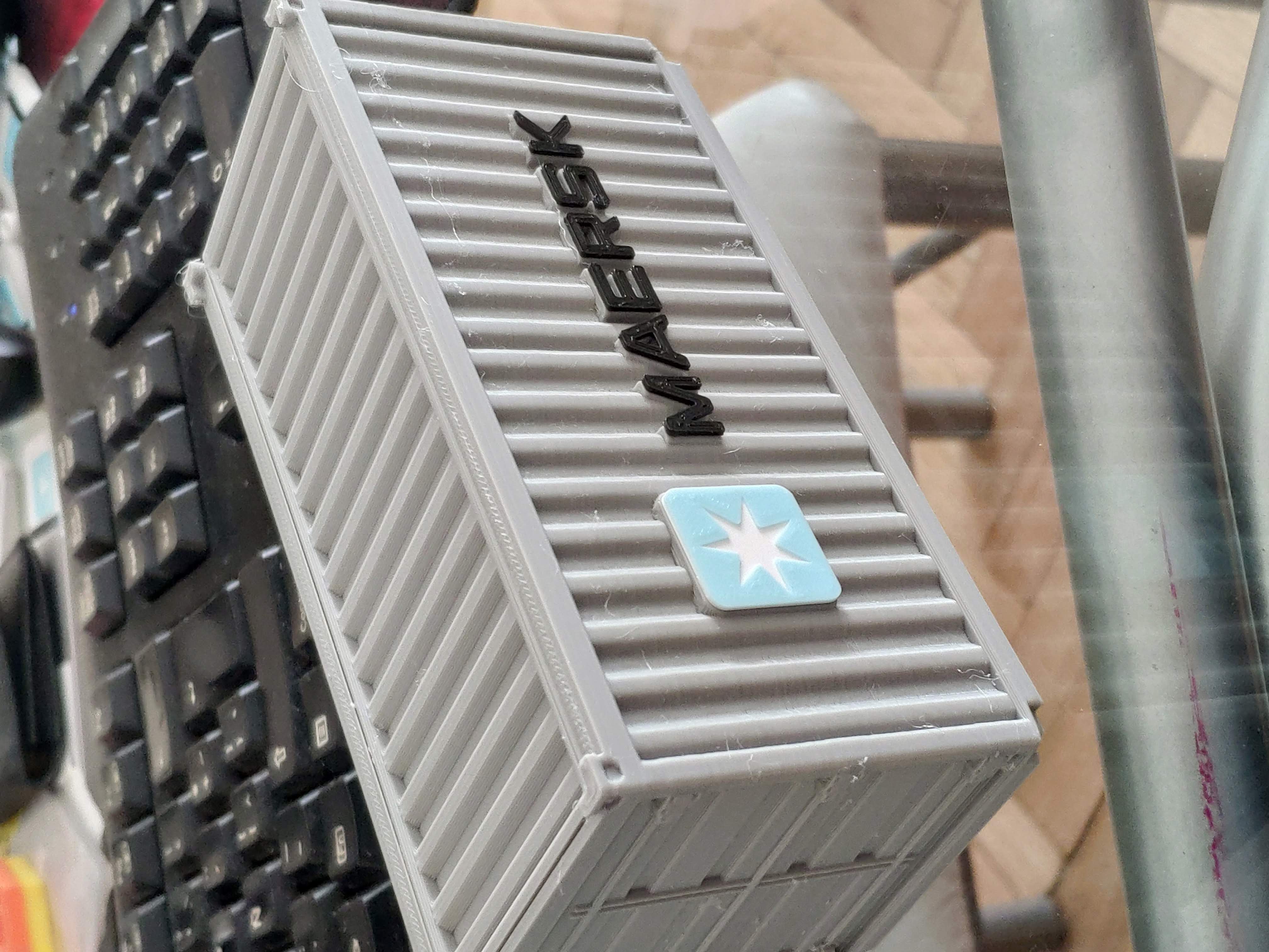 Shipping Container with logo by Luigisvc | Download free STL model ...