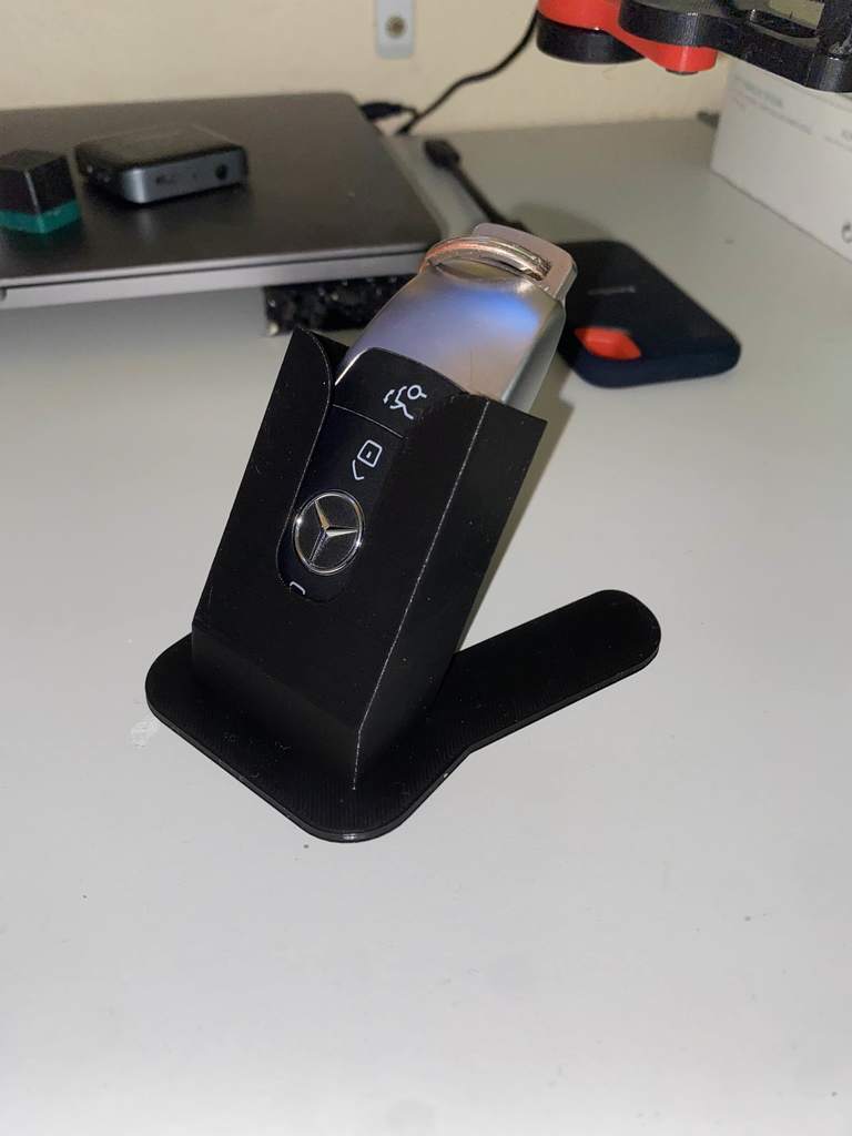 Mercedes Key Stand von Pitt H | Kostenloses STL-Modell herunterladen ...