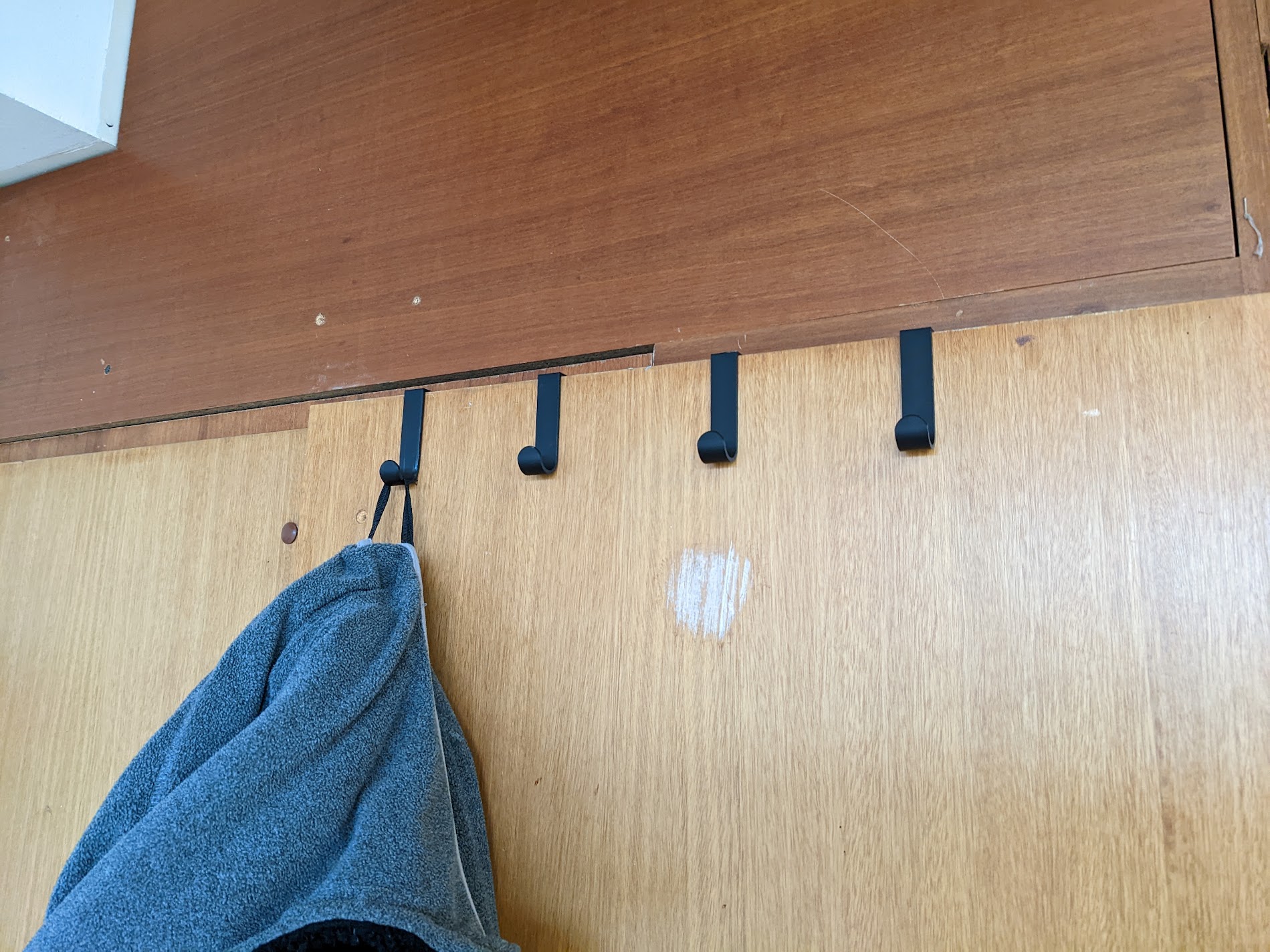 Simple Coat Hanger for Doors / Wardrobes / Cabinets / coathook by ...