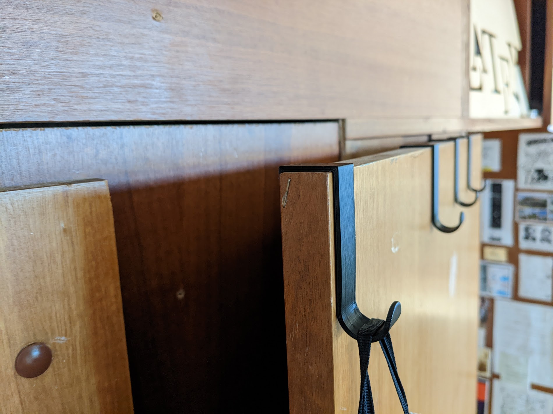 Simple Coat Hanger for Doors / Wardrobes / Cabinets / coathook by ...