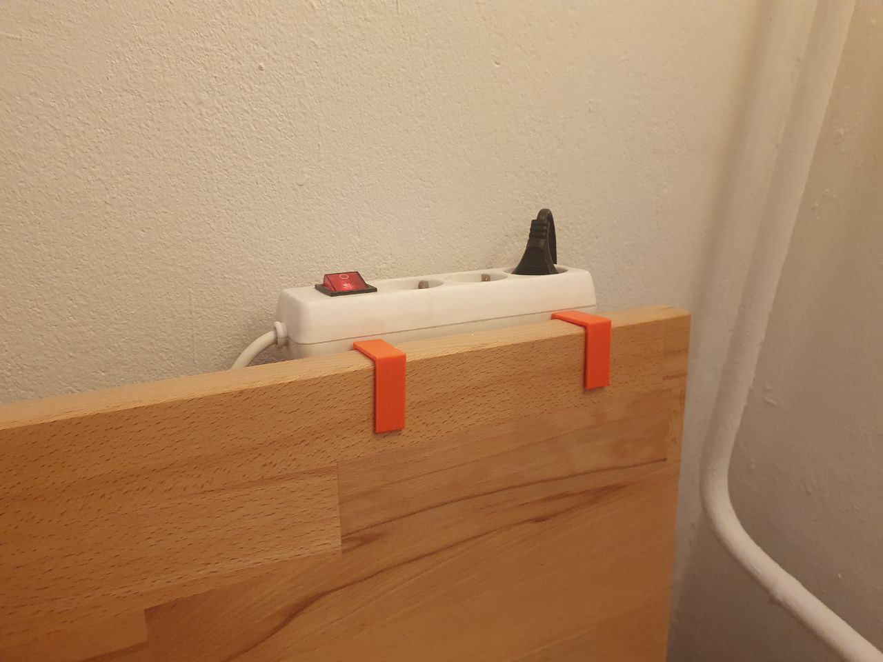power strip bed mount by sorro | Download free STL model | Printables.com