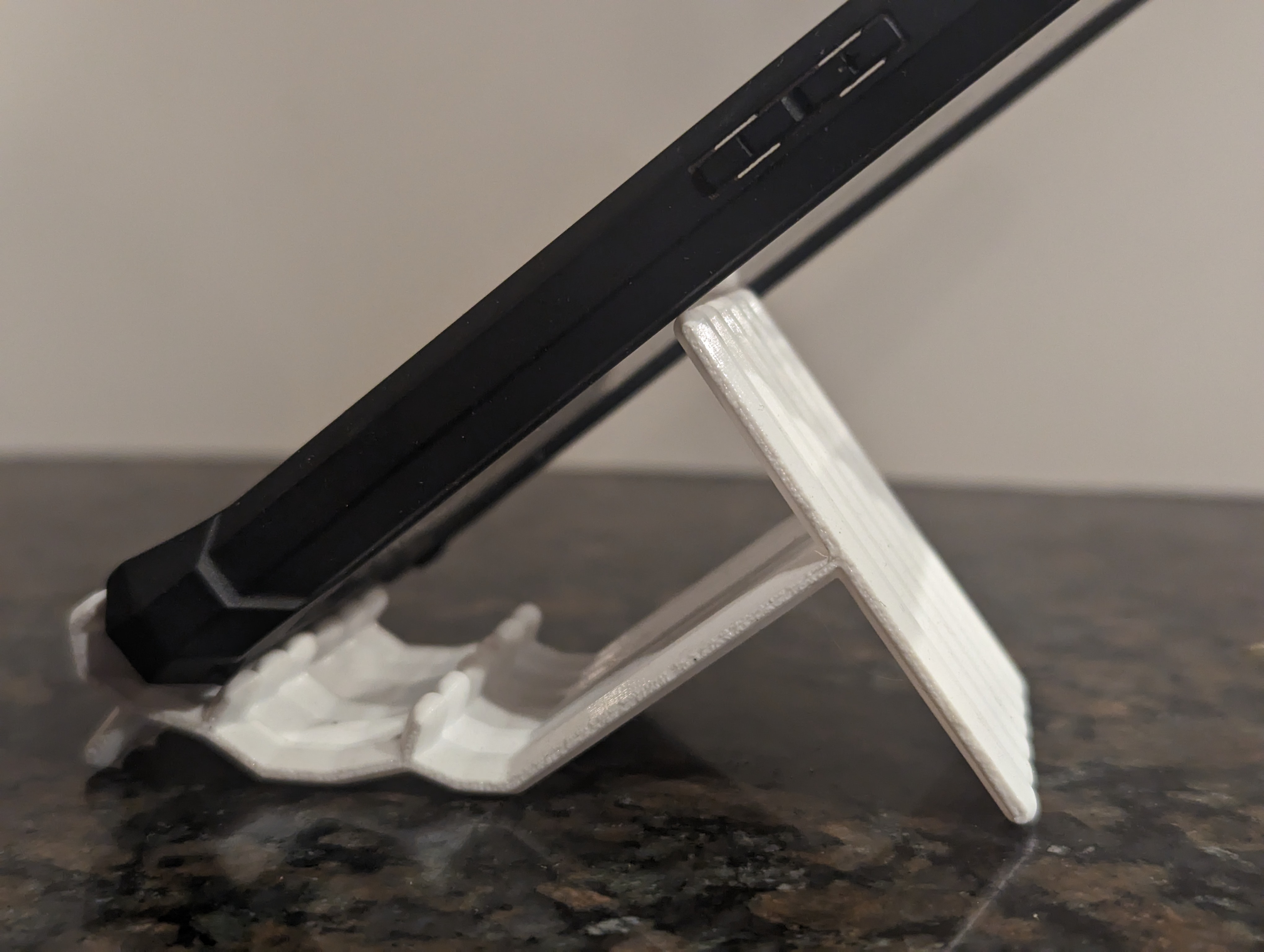Vase Mode Triple Angle Phone Stand by flipmarley | Download free STL ...