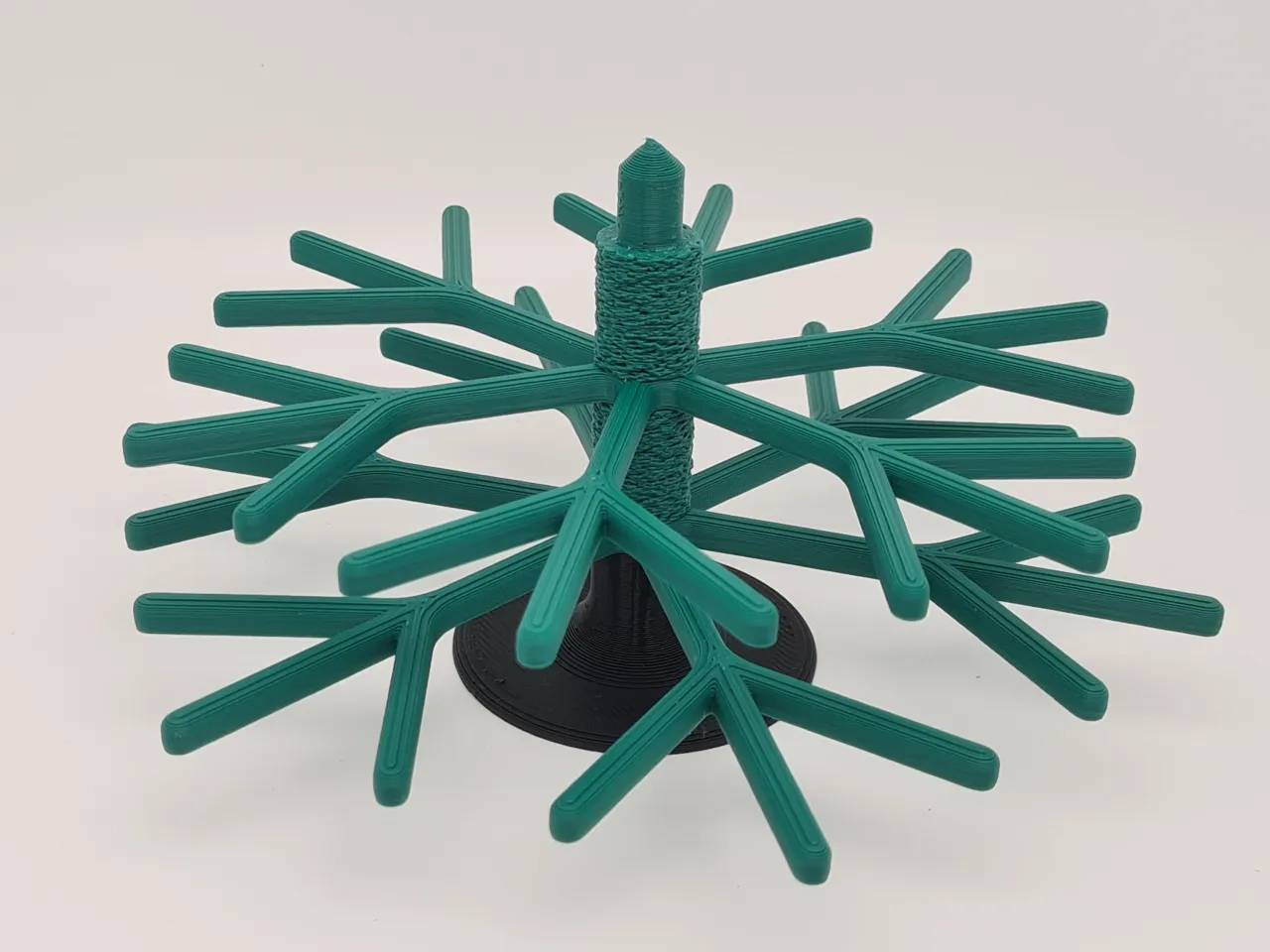 Interlocking Christmas Tree with Ornament (update: light version) by ...