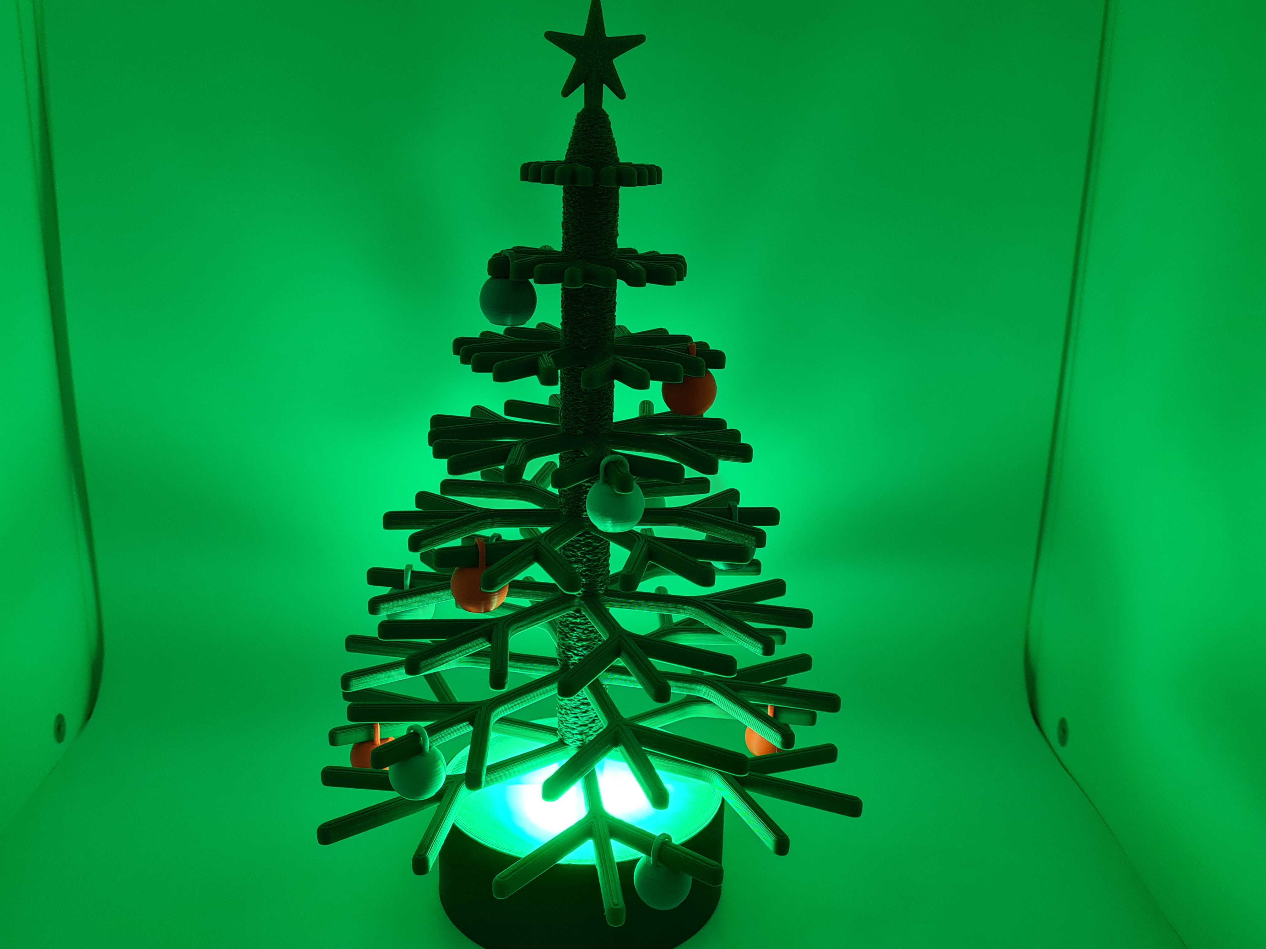 Interlocking Christmas Tree with Ornament (update: light version) by ...