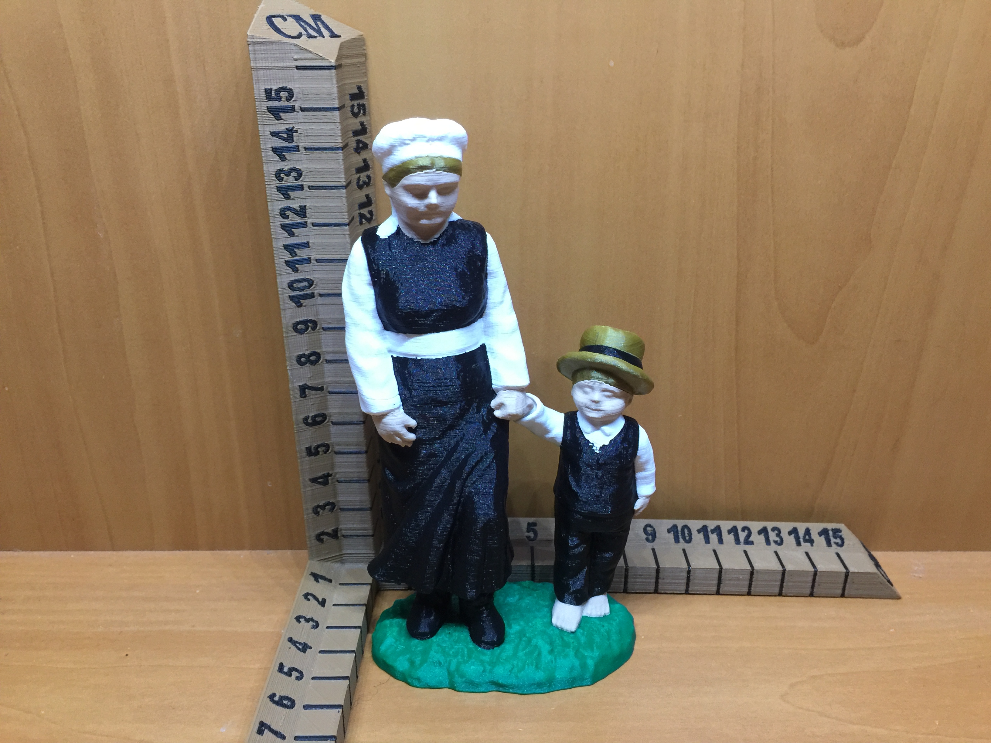 Amish Mother by StarLabs3D | Download free STL model | Printables.com