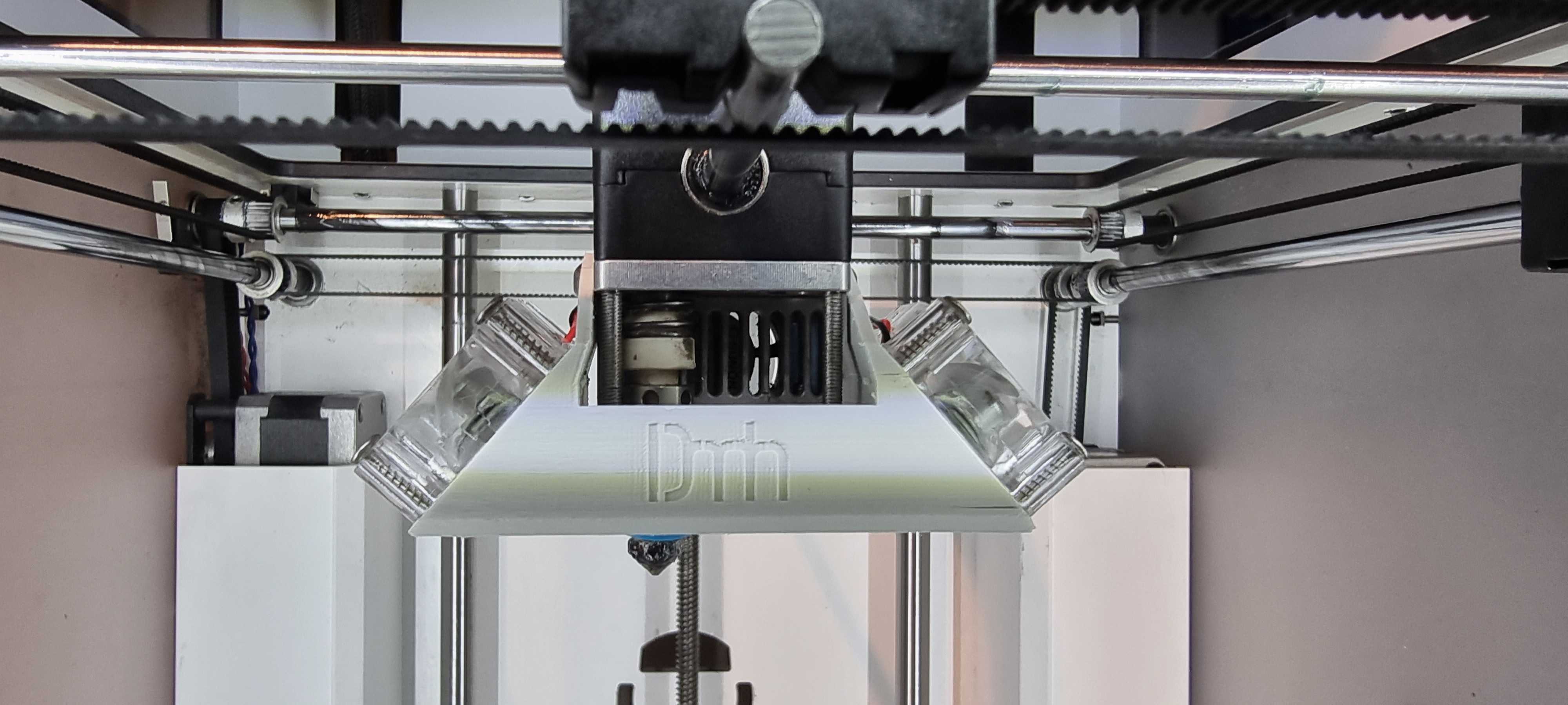 UM2 fan shroud replacement by Dan Henriksen | Download free STL model ...
