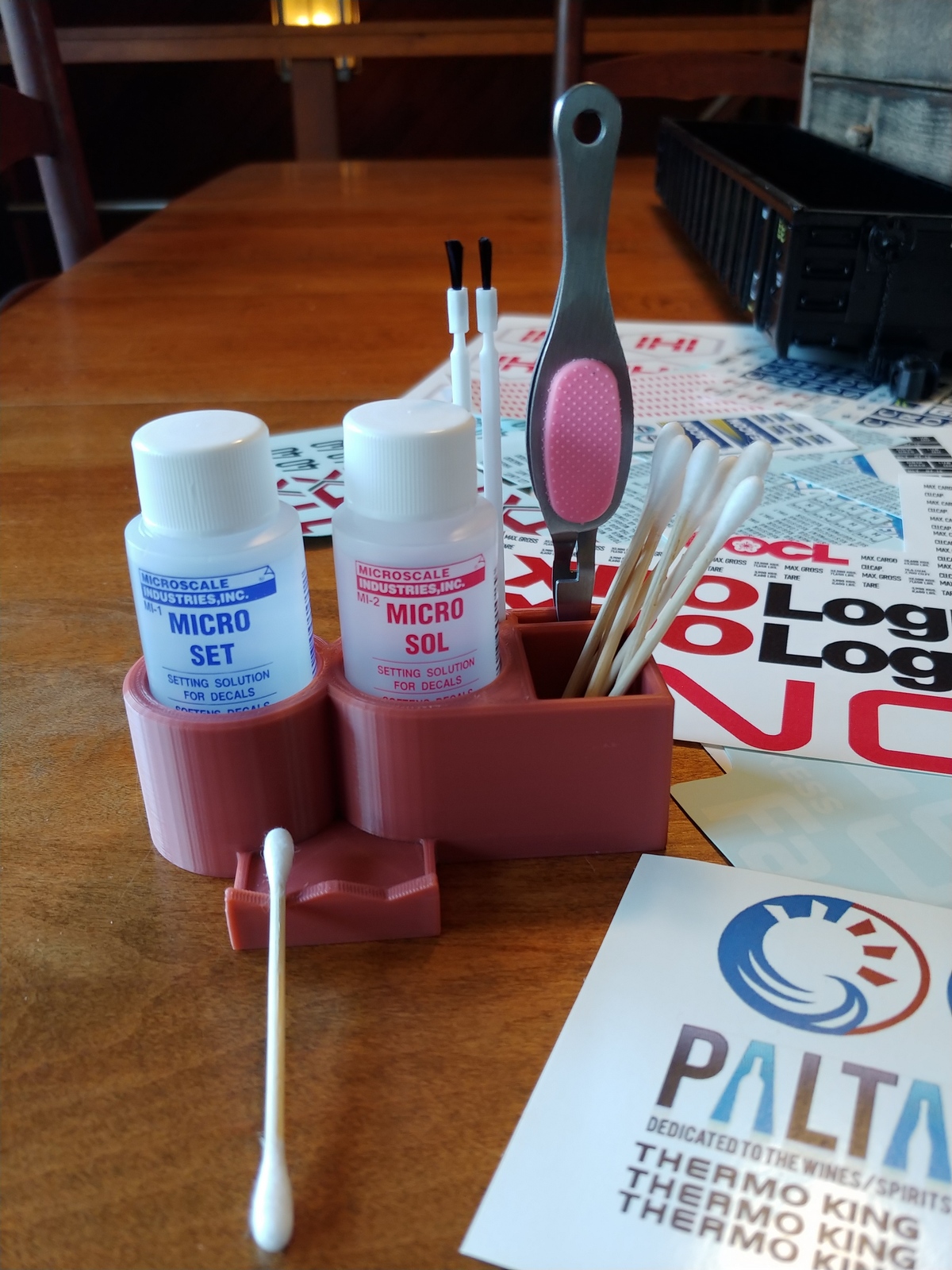 Decal bottle and tool holder/organizer - Microscale setting solutions ...