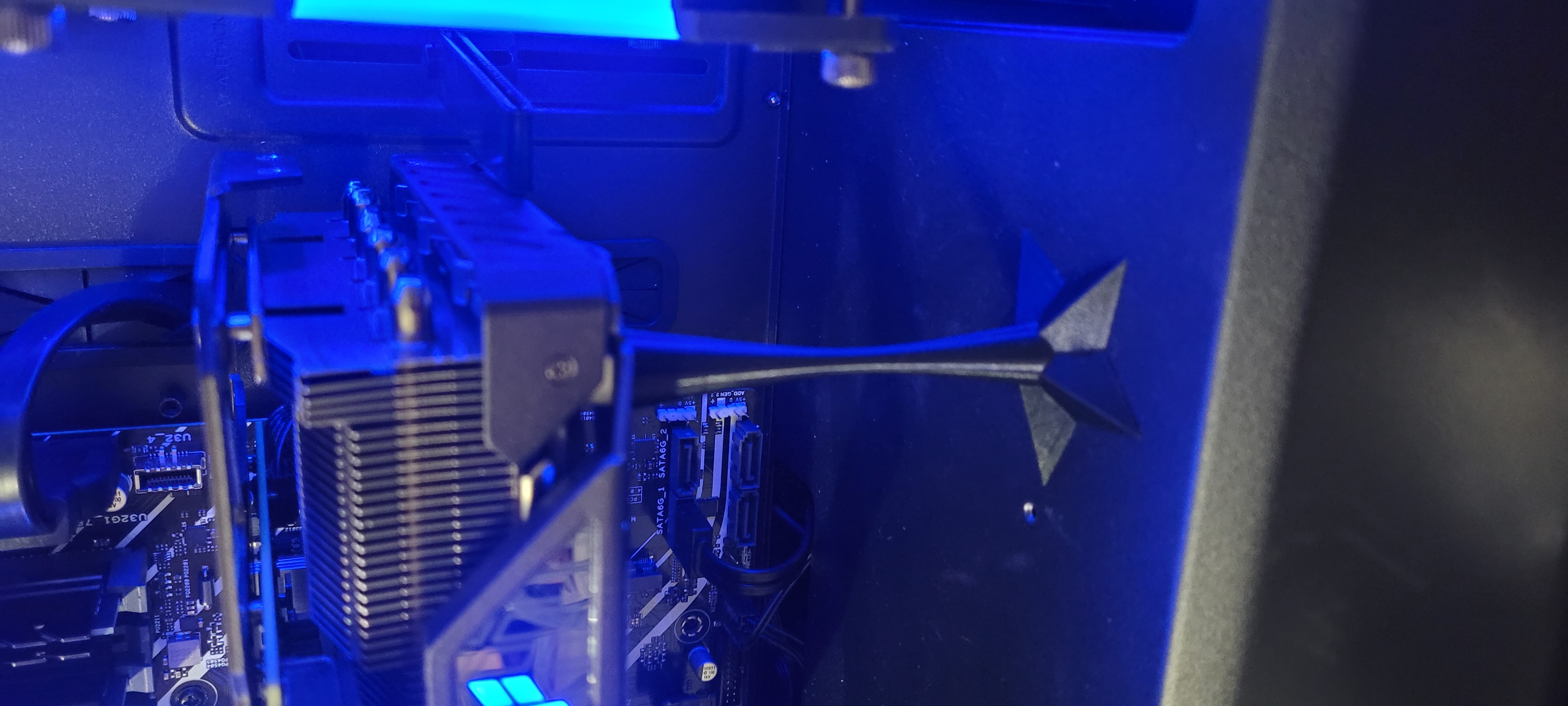 Simple GPU holder by Drifter505 | Download free STL model | Printables.com