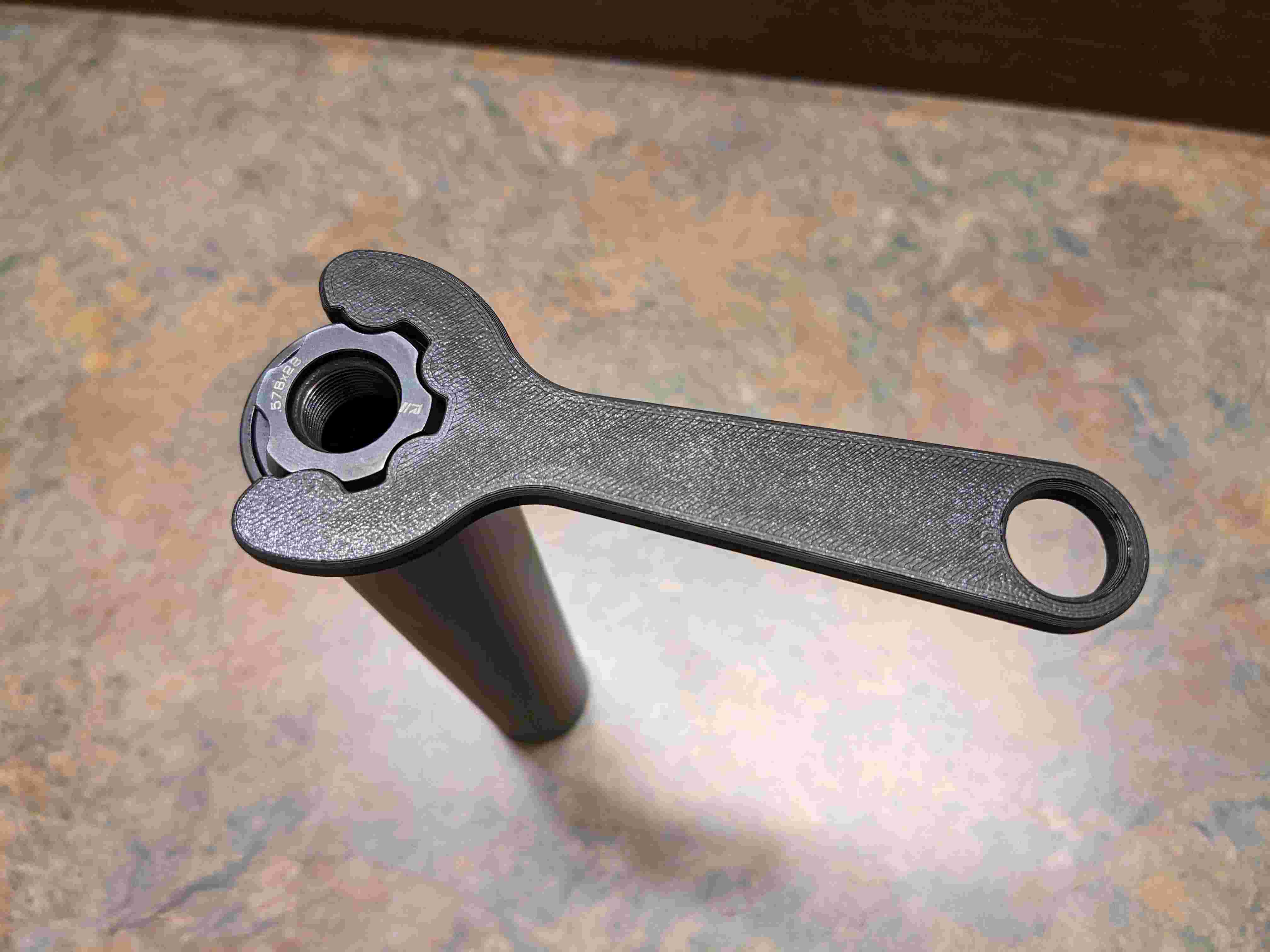 Rugged Direct Thread Wrench by RodLS | Download free STL model ...