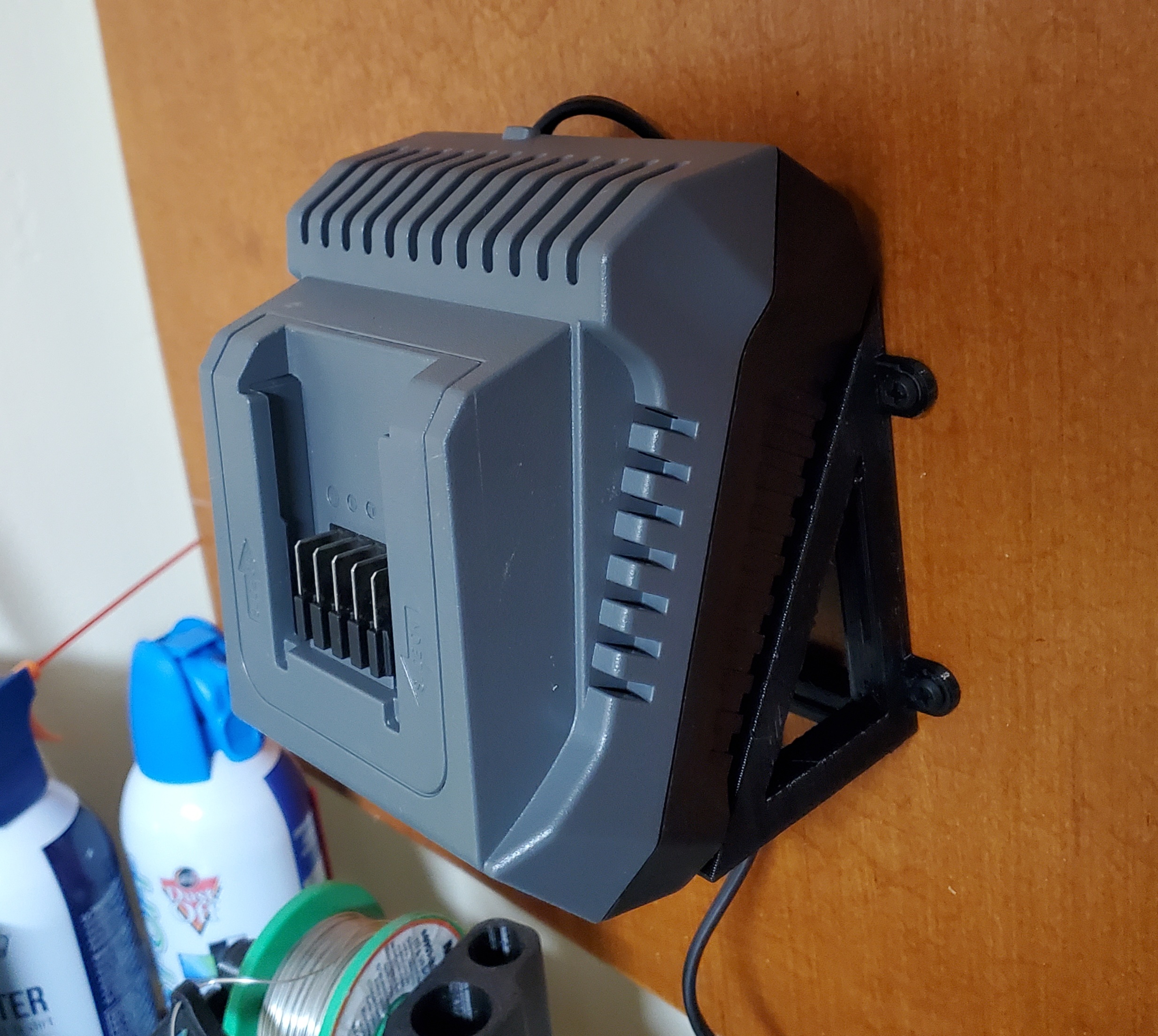 PWR Pod Charger Wall Mount by B1twalker | Download free STL model ...