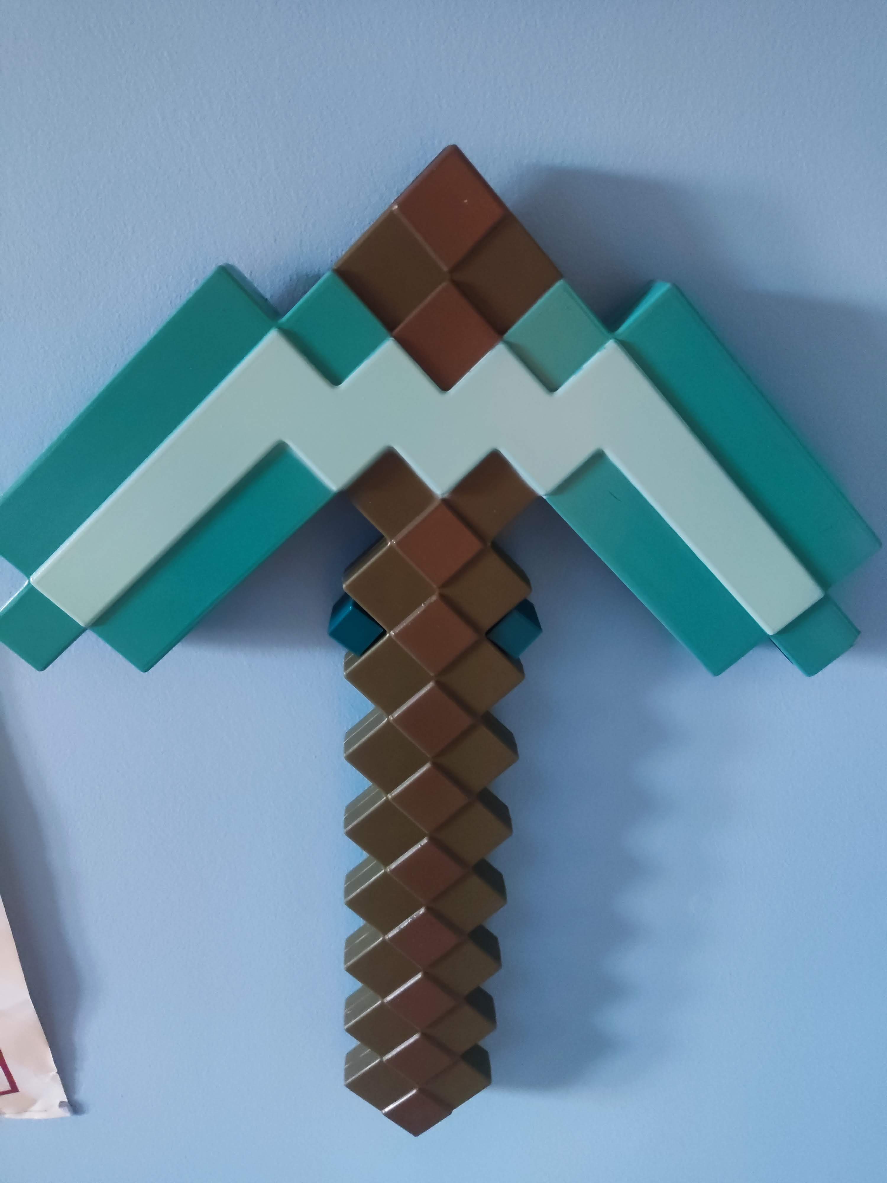 Minecraft - Axe and Sword Wall Mount Hook by Mike | Download free STL ...